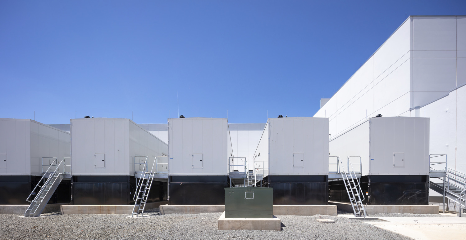 QTS Project Shellhorn Data Center by Corgan - Architizer