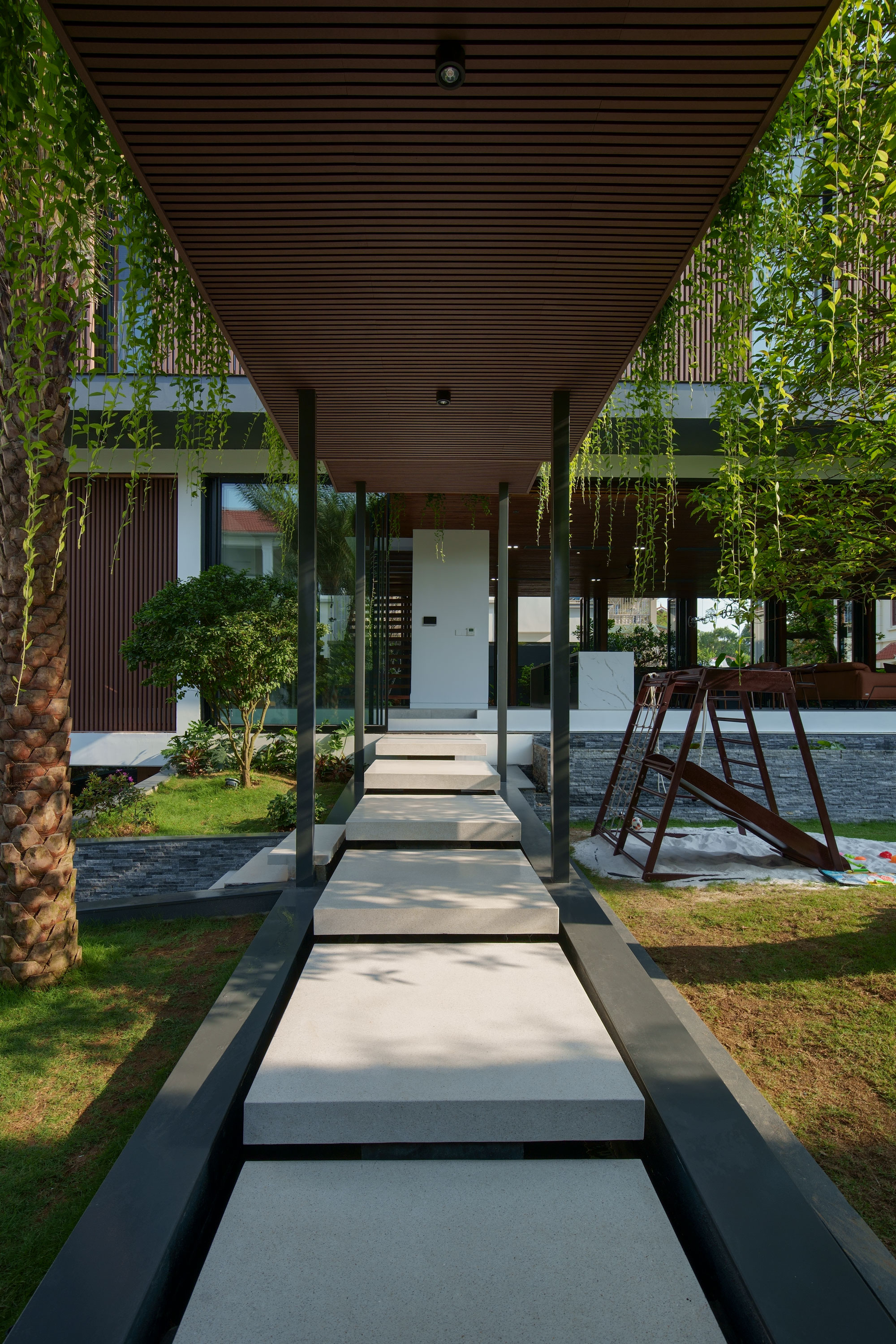 TM House by 85 Design - Architizer