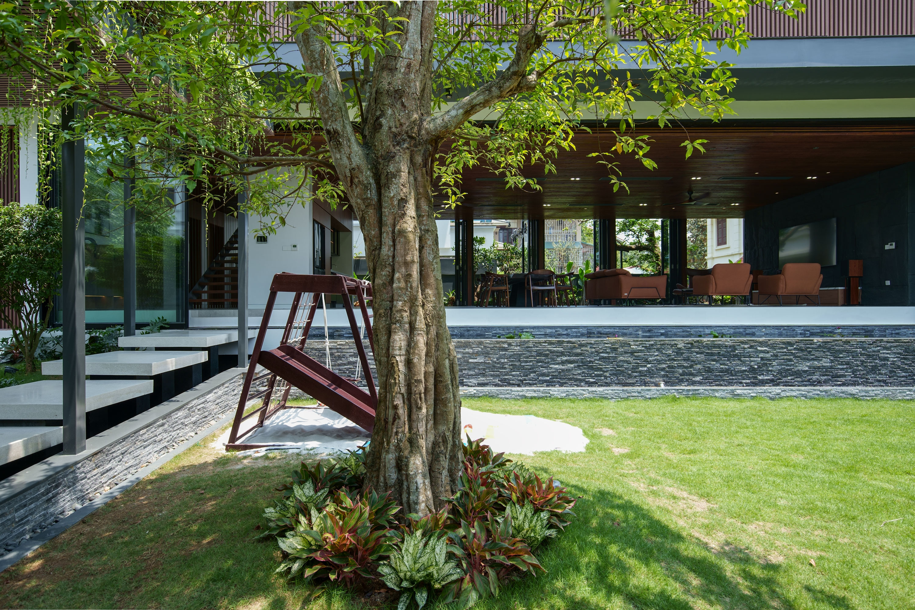 TM House by 85 Design - Architizer