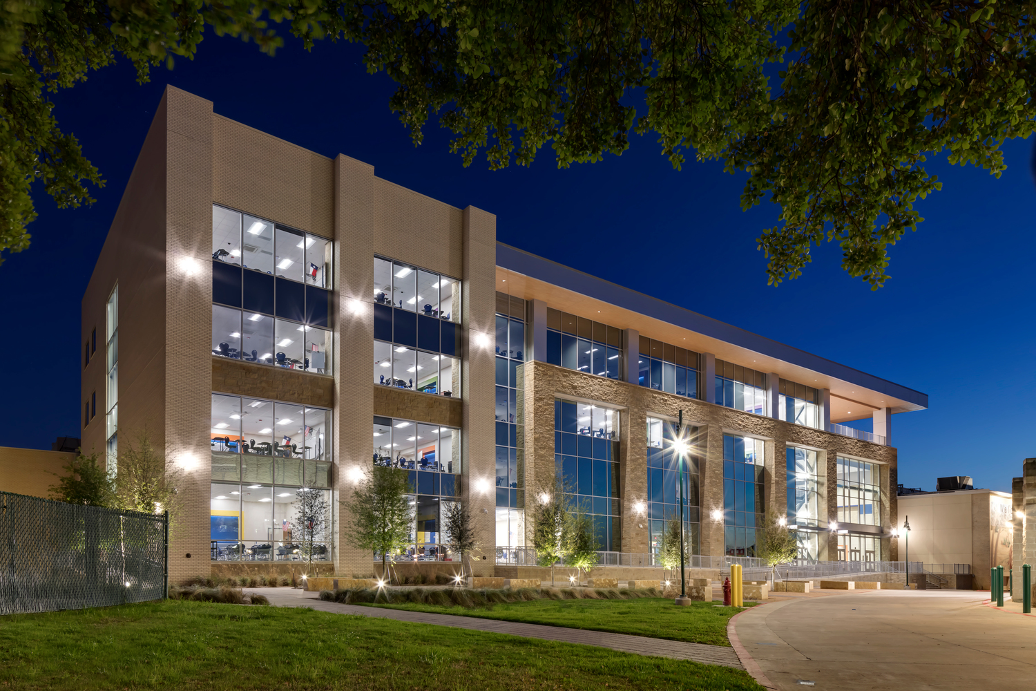 Grand Prairie High School by Corgan - Architizer