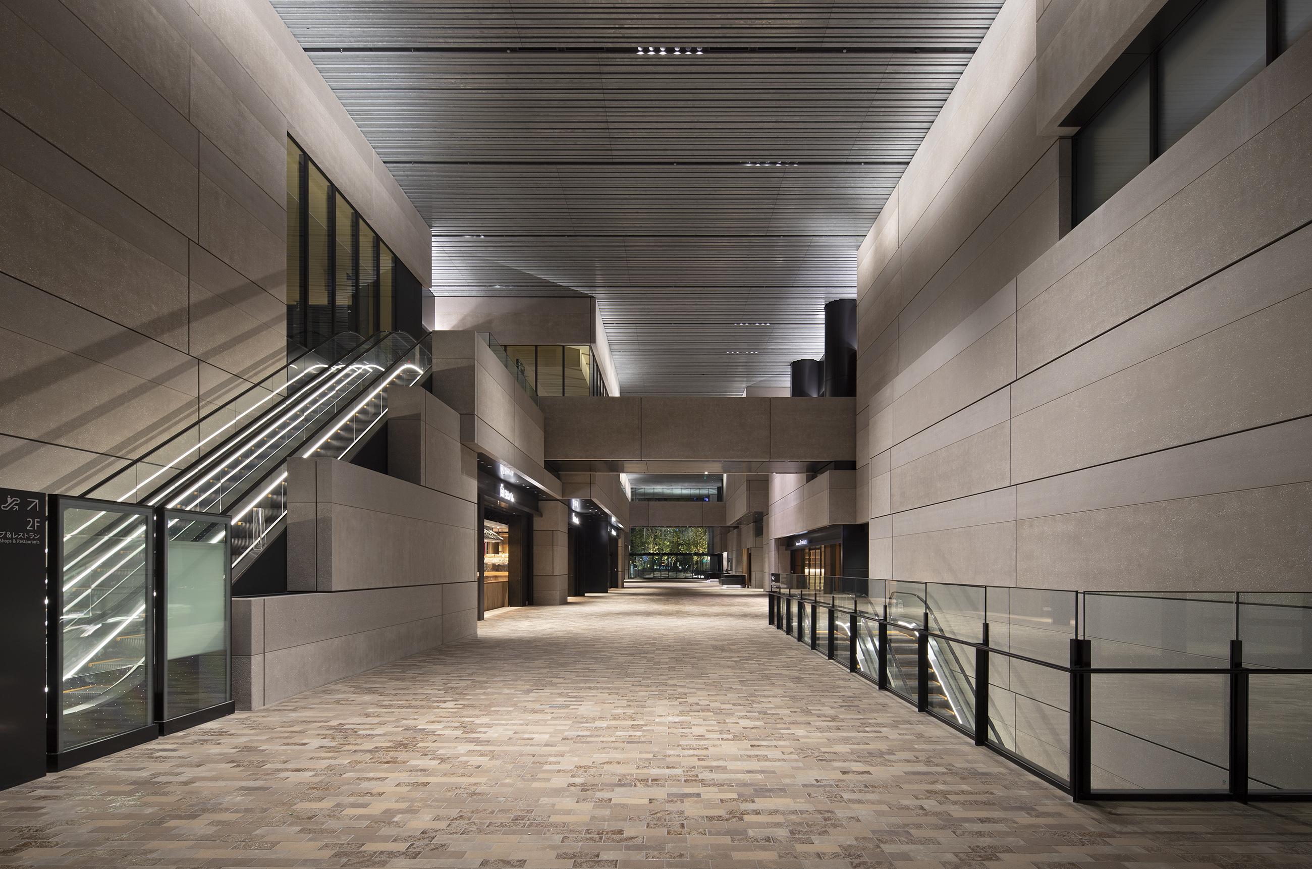 HIBIYA FORT TOWER by NIKKEN SEKKEI LTD - Architizer