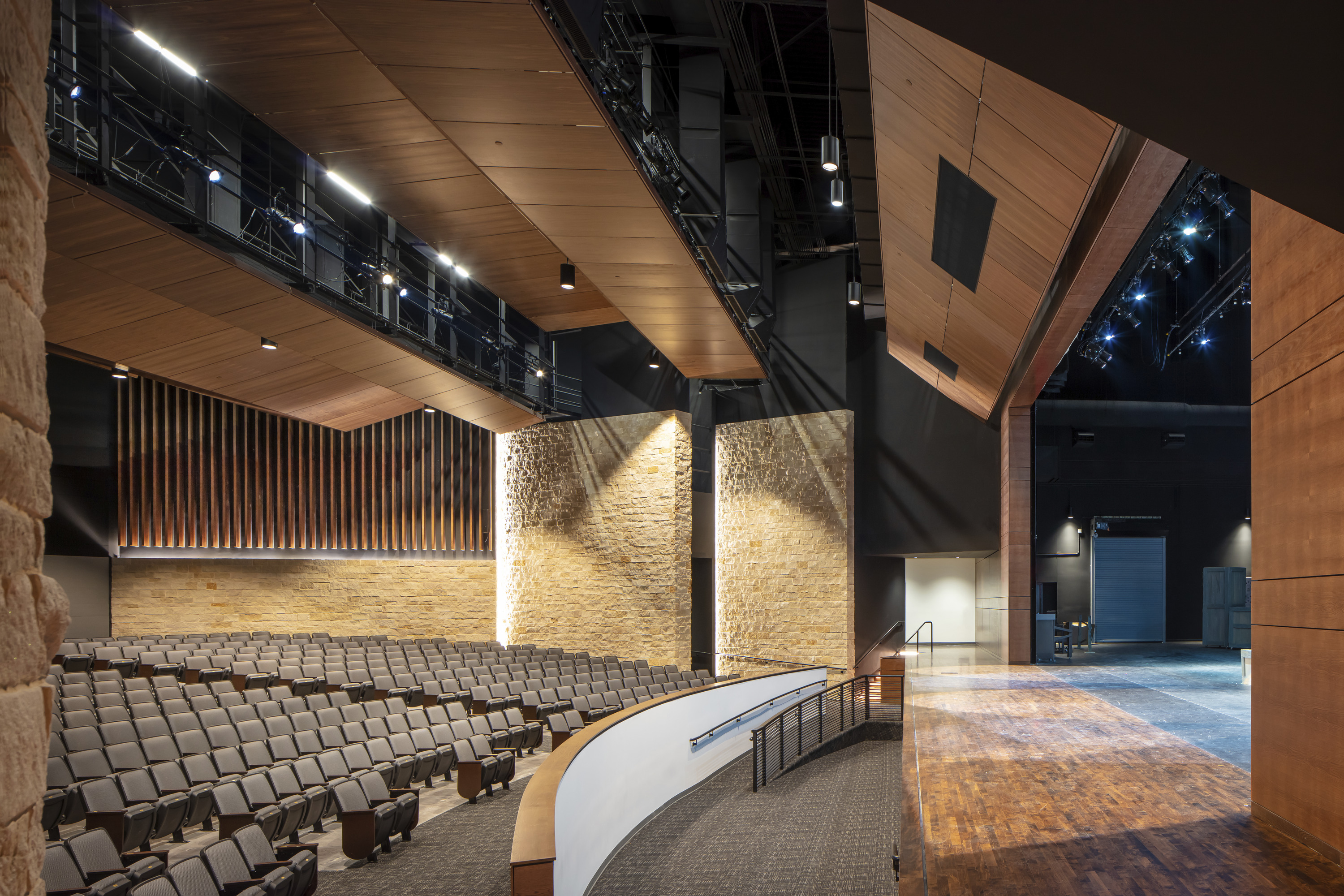 Panther Creek High School by Corgan - Architizer