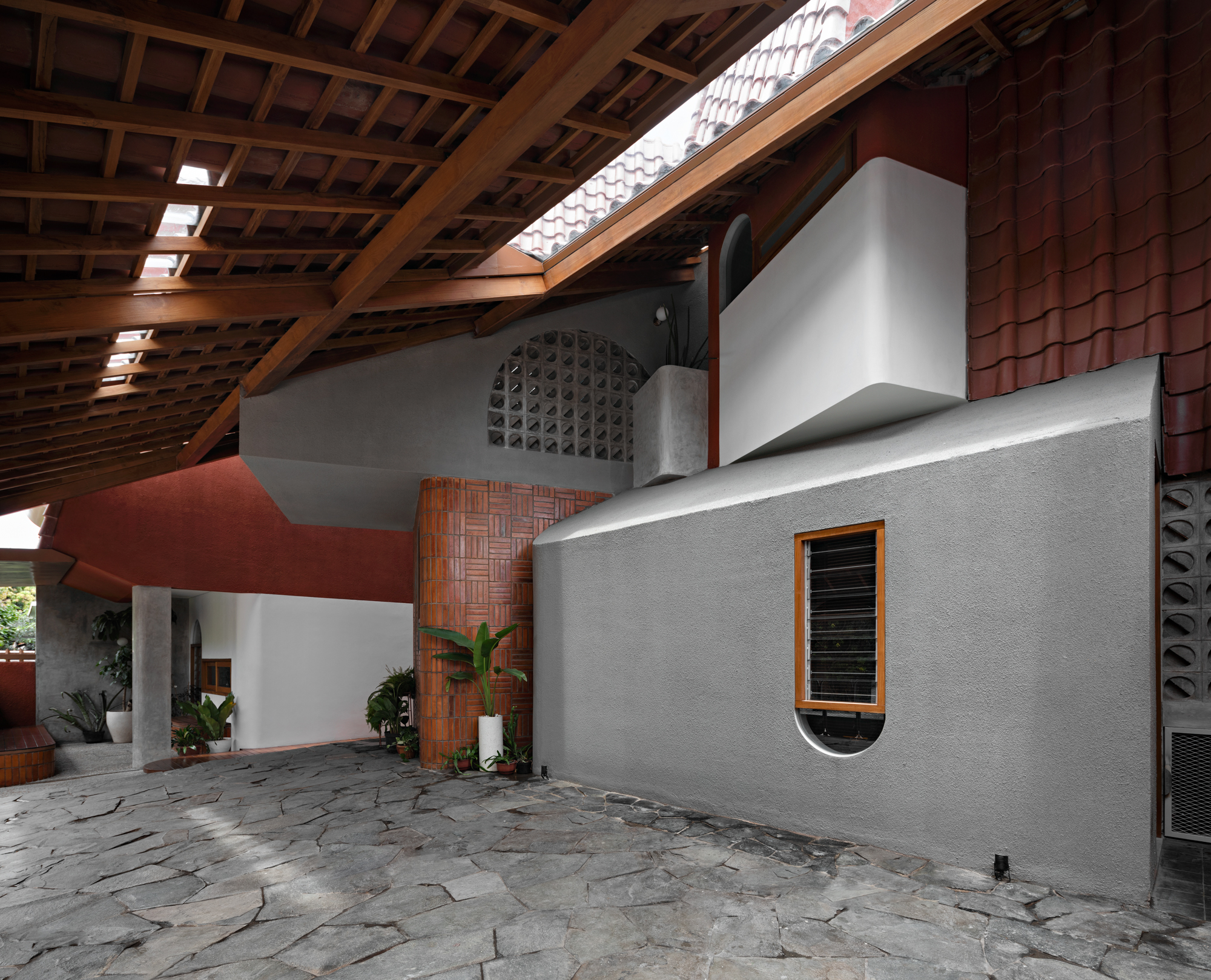 Distracted House by Ismail Solehudin Architecture - Architizer