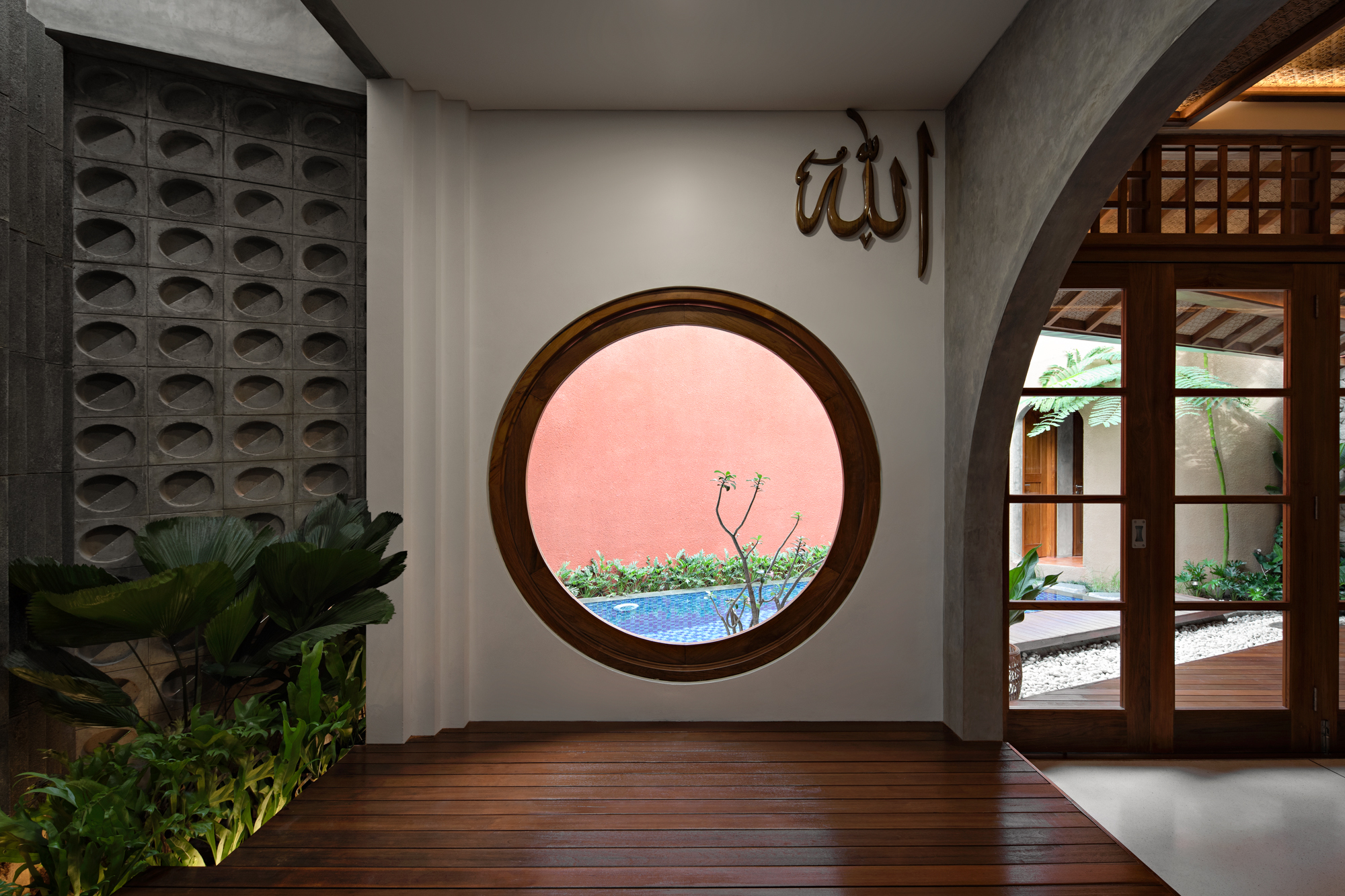 Distracted House by Ismail Solehudin Architecture - Architizer