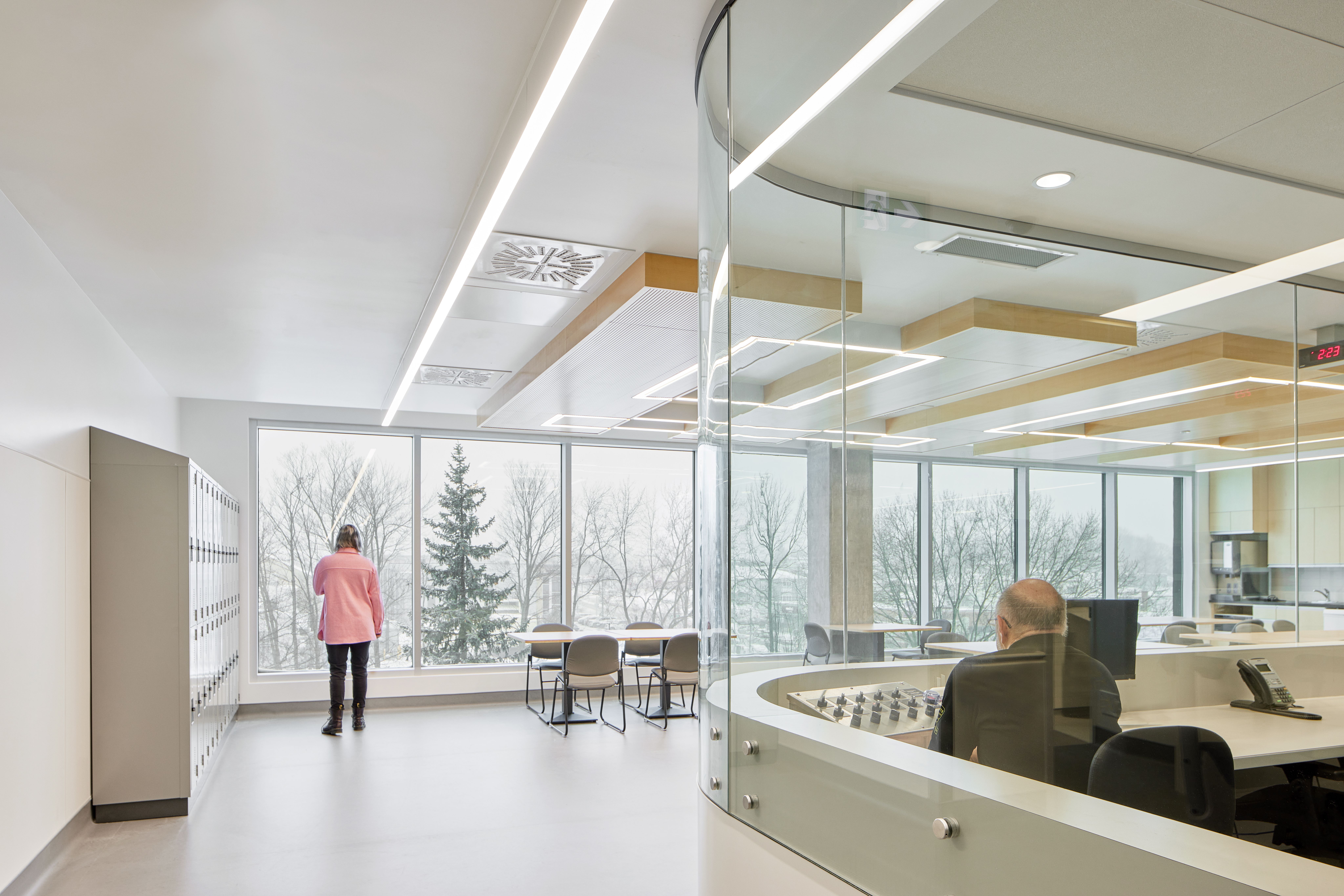 Mental Health Care Pavilion of Saint-Jérôme Hospital by Yelle Maillé ...