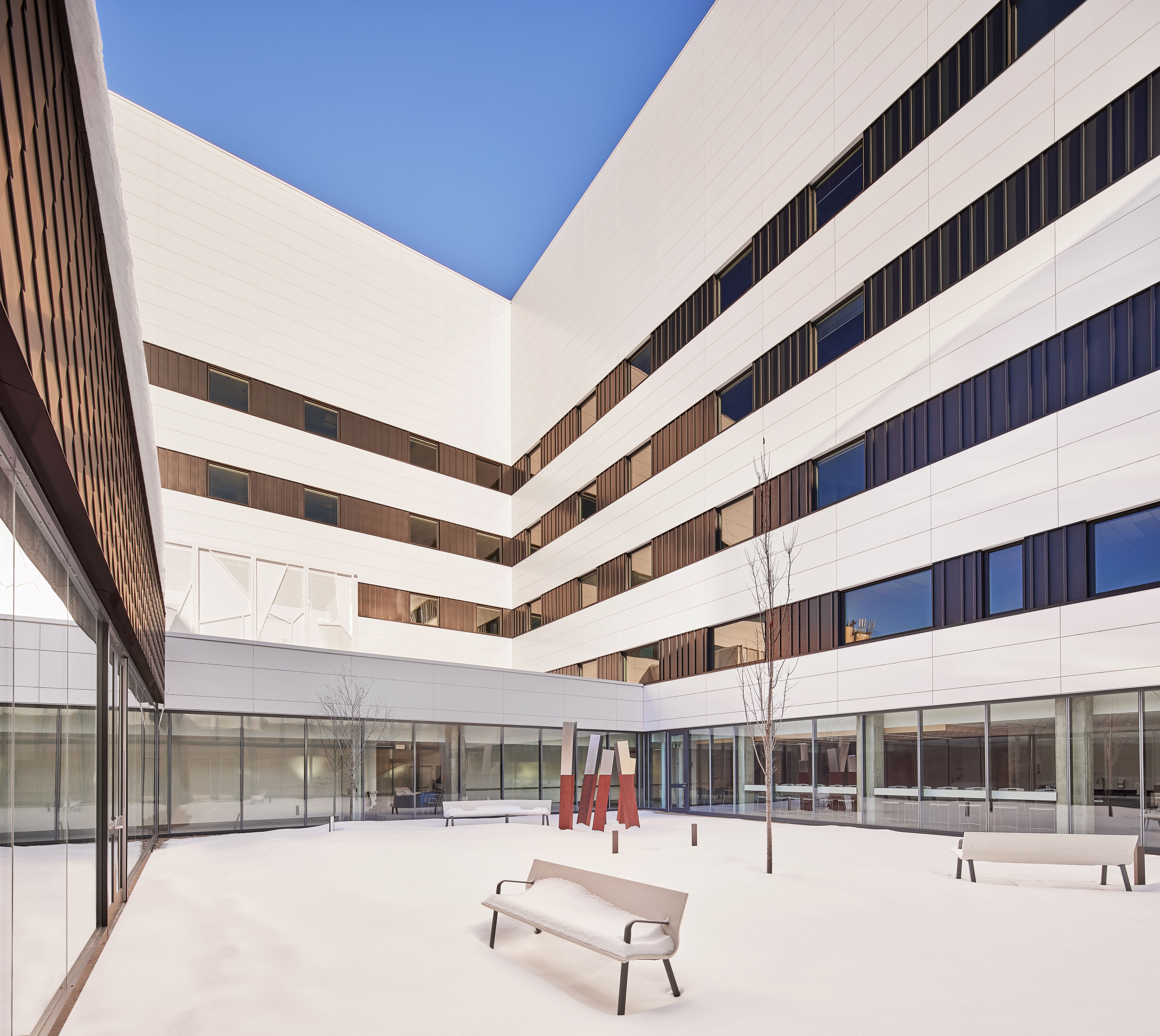 Mental Health Care Pavilion of Saint-Jérôme Hospital by Yelle Maillé ...
