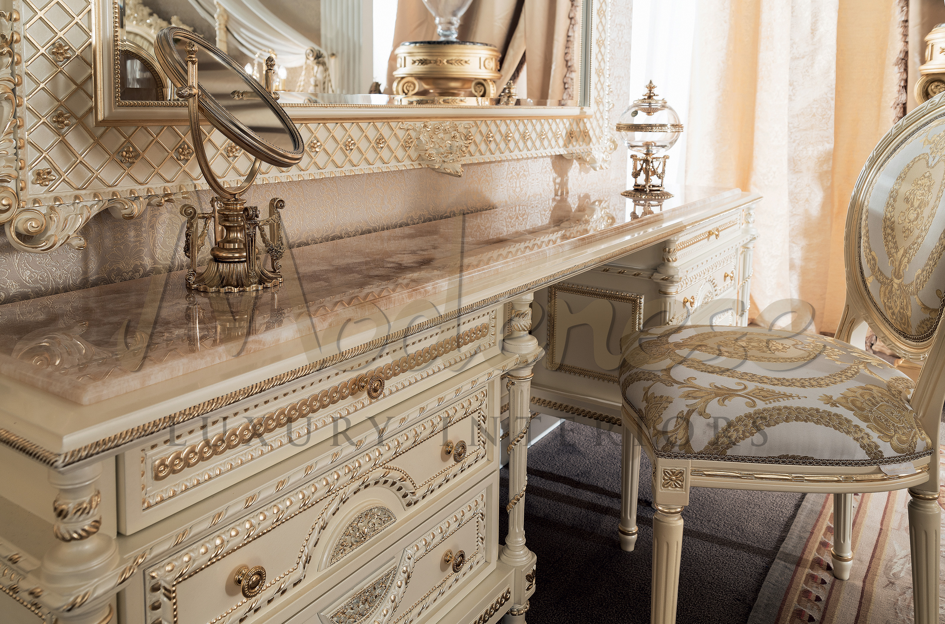 Classical Interior Design For Bedroom by MODENESE Luxury Interiors ...