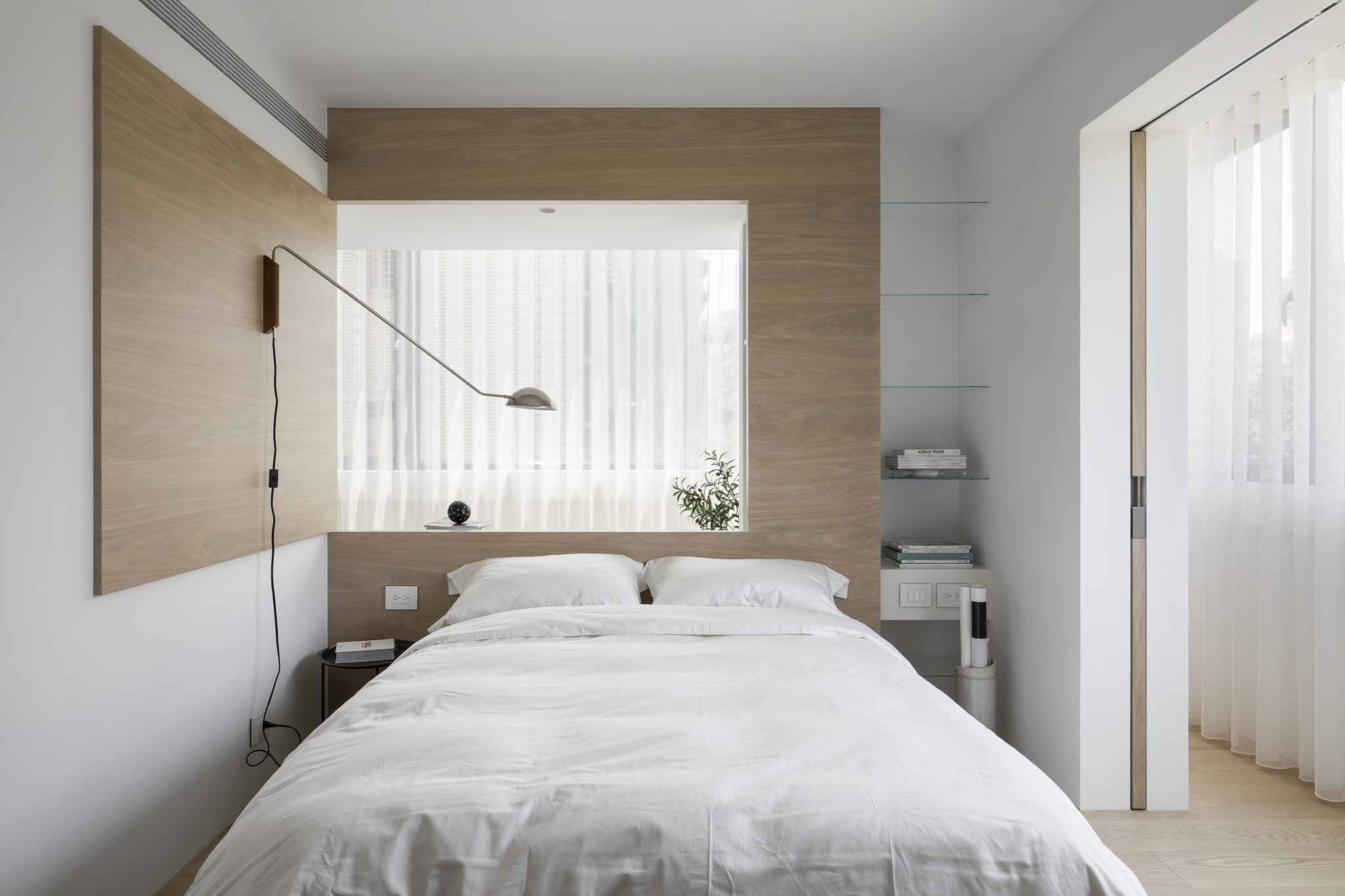 Wonderwall by Studio In2 - Architizer