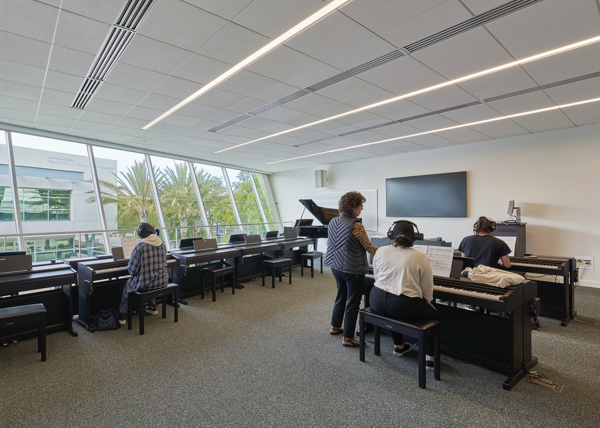 Cerritos College Performing Arts Center by Perkins Eastman - Architizer