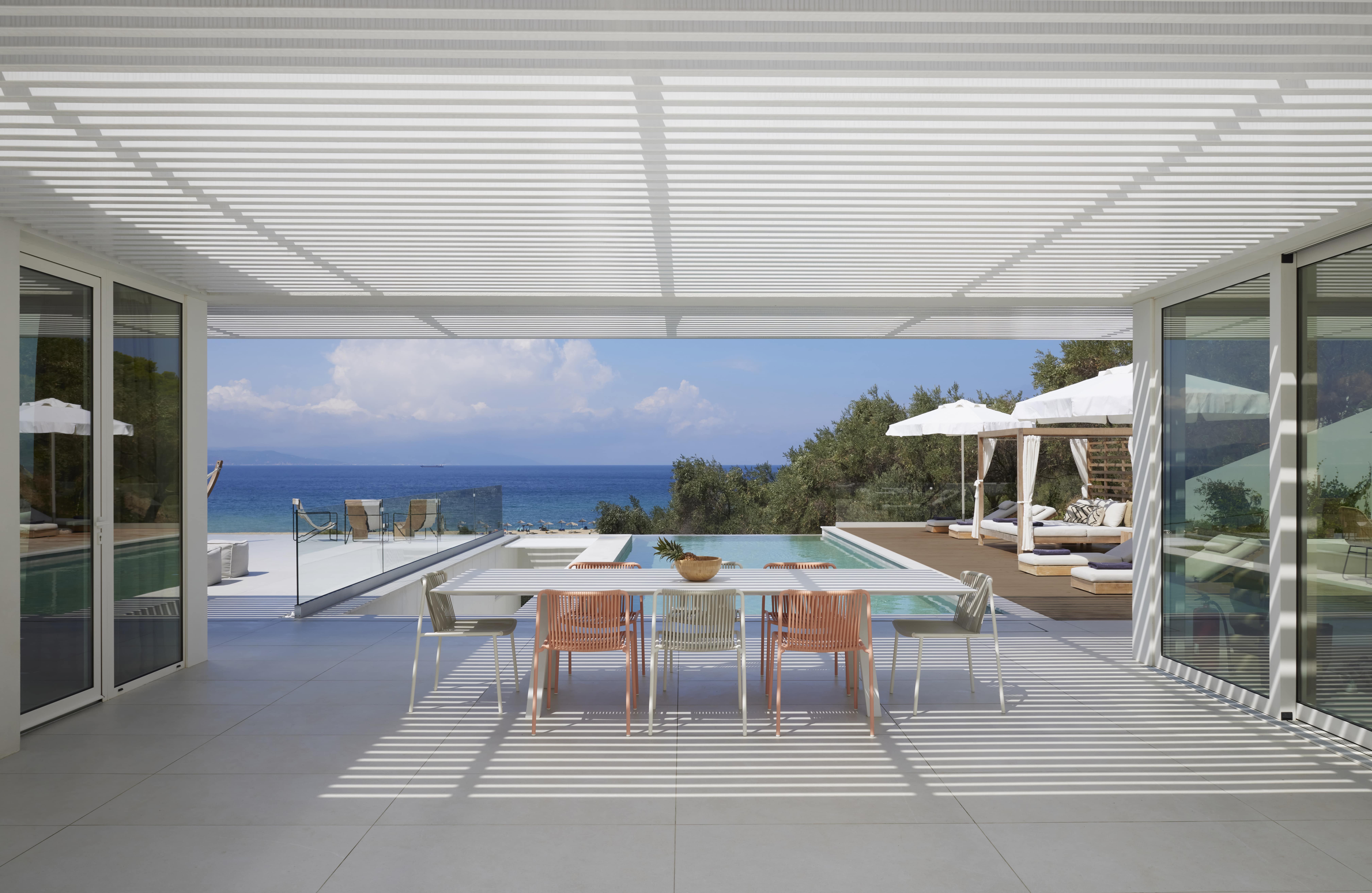 "Square" Beach House by 3H_ARCHITECTS - Architizer
