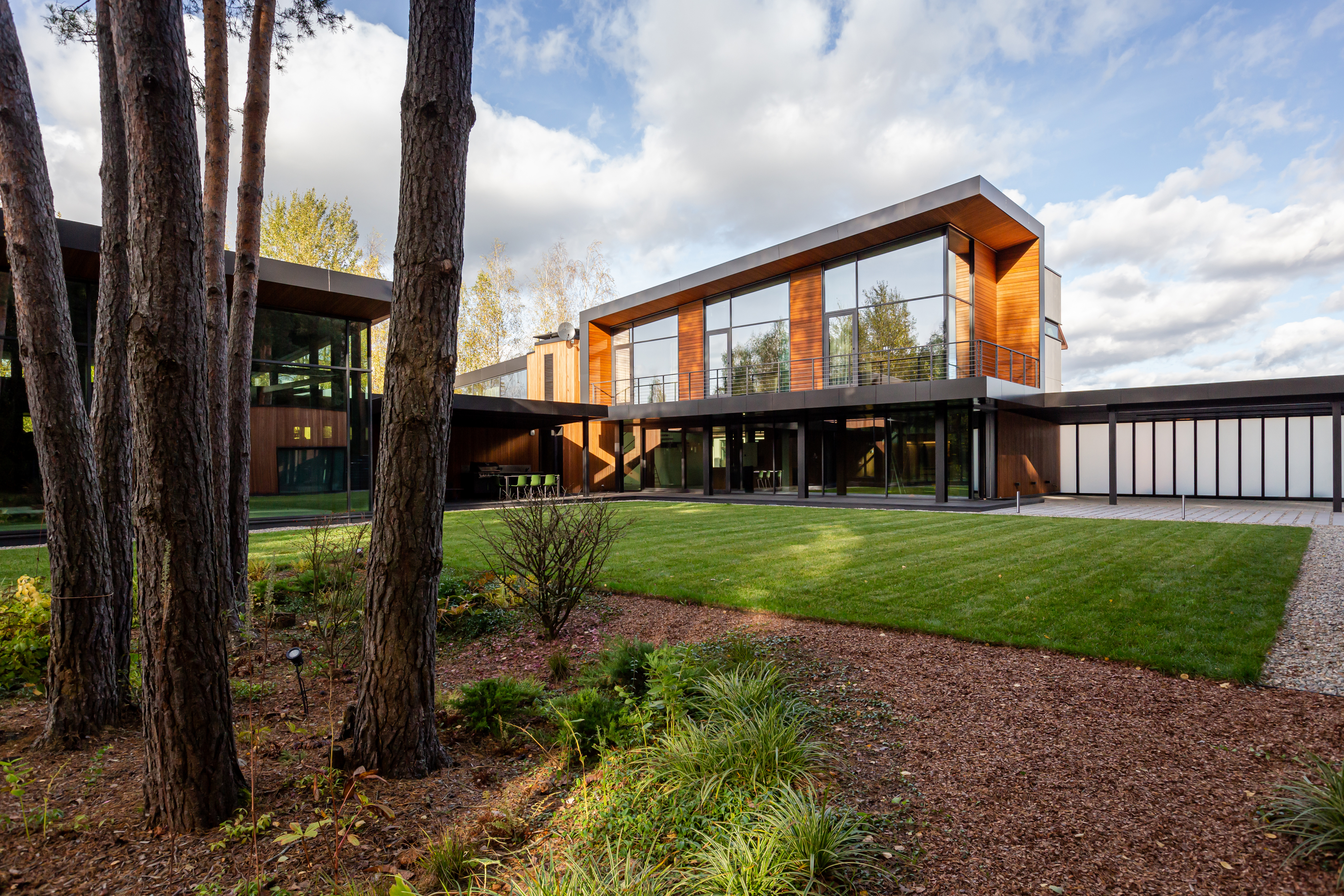 F House by LEVEL80 architects - Architizer