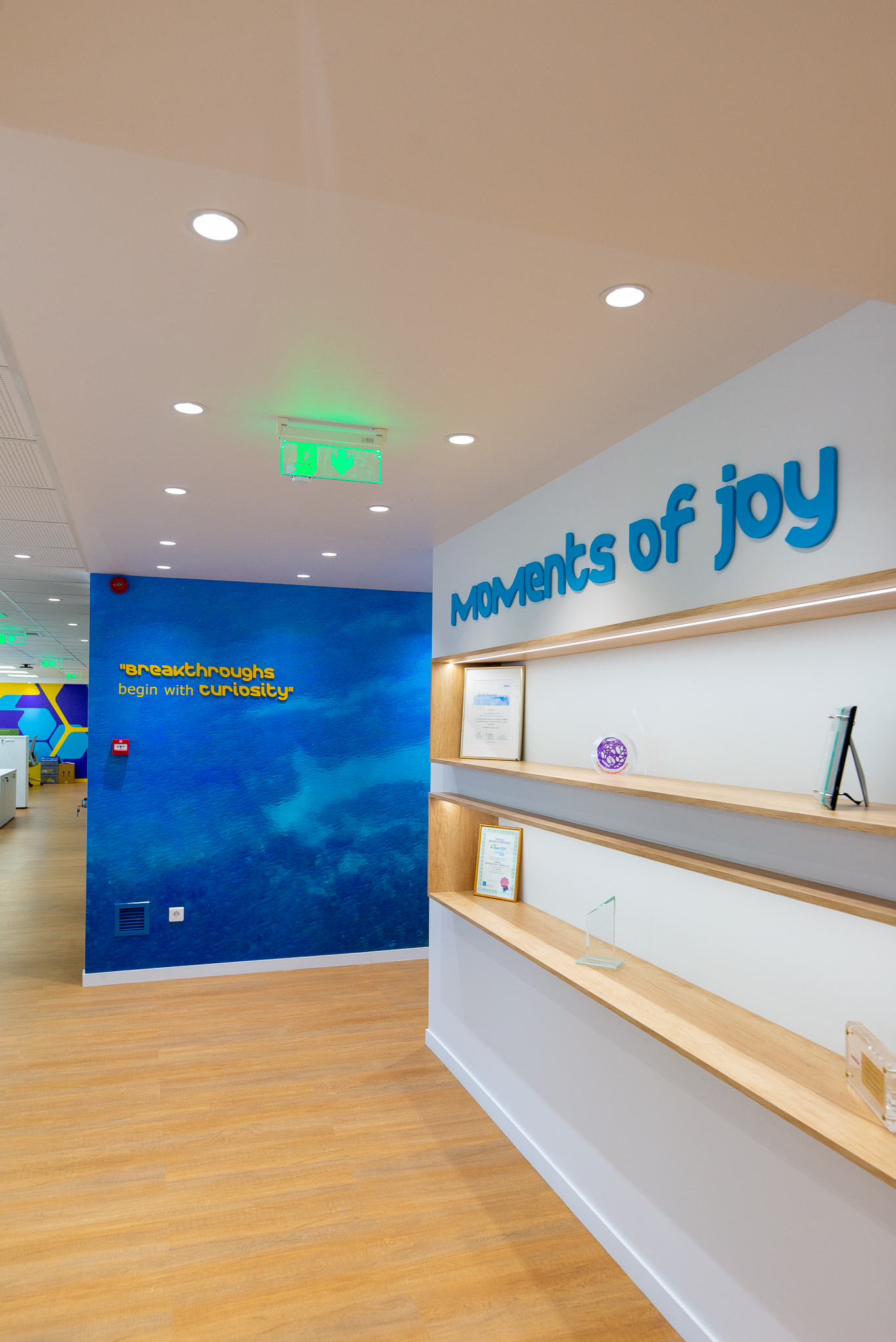 A new, redesigned and optimal workplace for Merck! by Stirixis Group ...