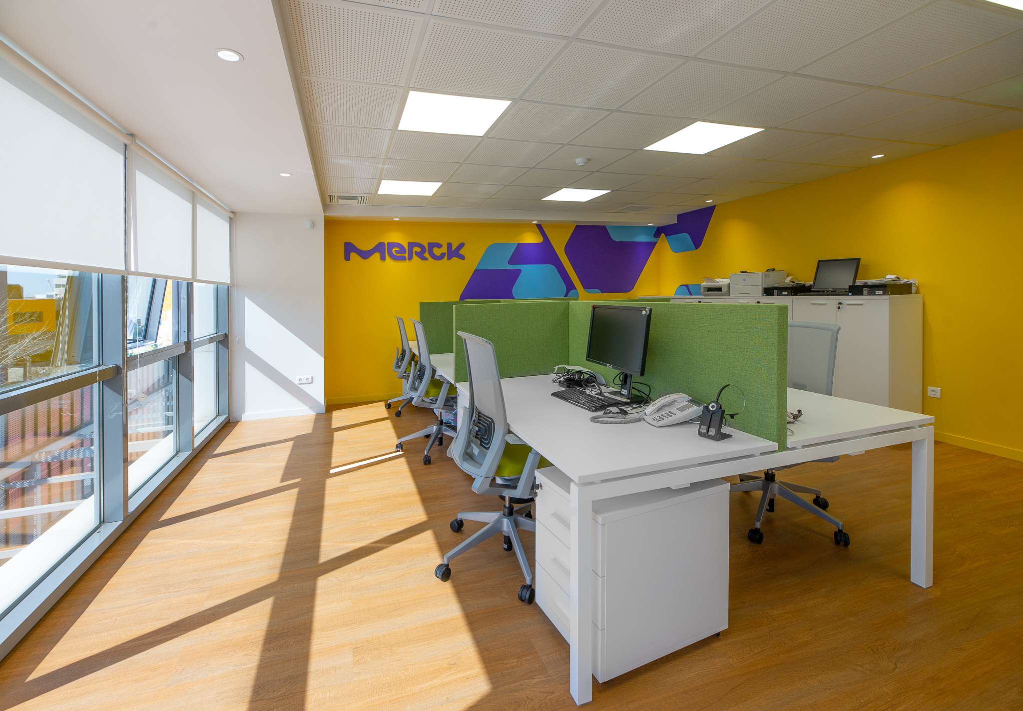 A new, redesigned and optimal workplace for Merck! by Stirixis Group ...