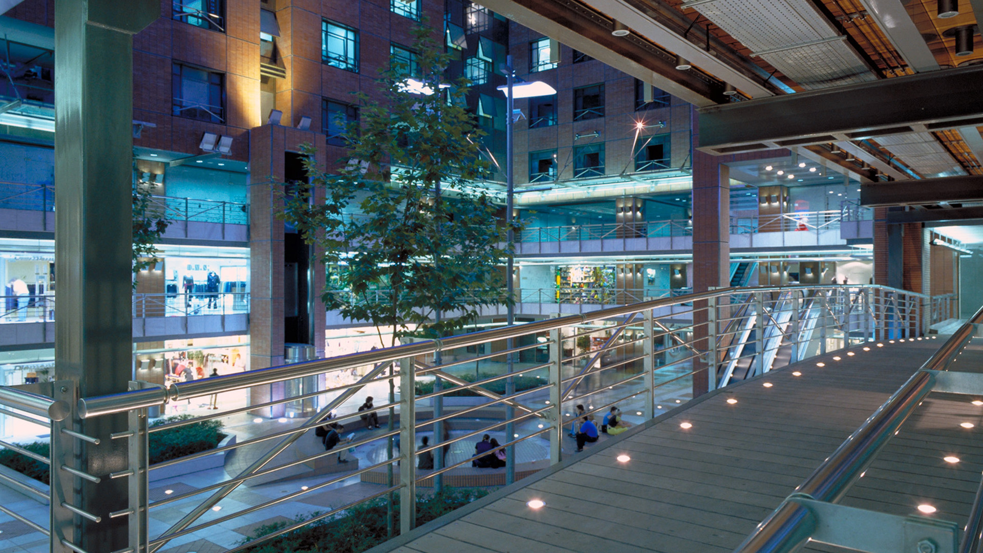 PLATIA BUSINESS TRADE CENTER RETAIL, OFFICES & LEISURE by AETER ...