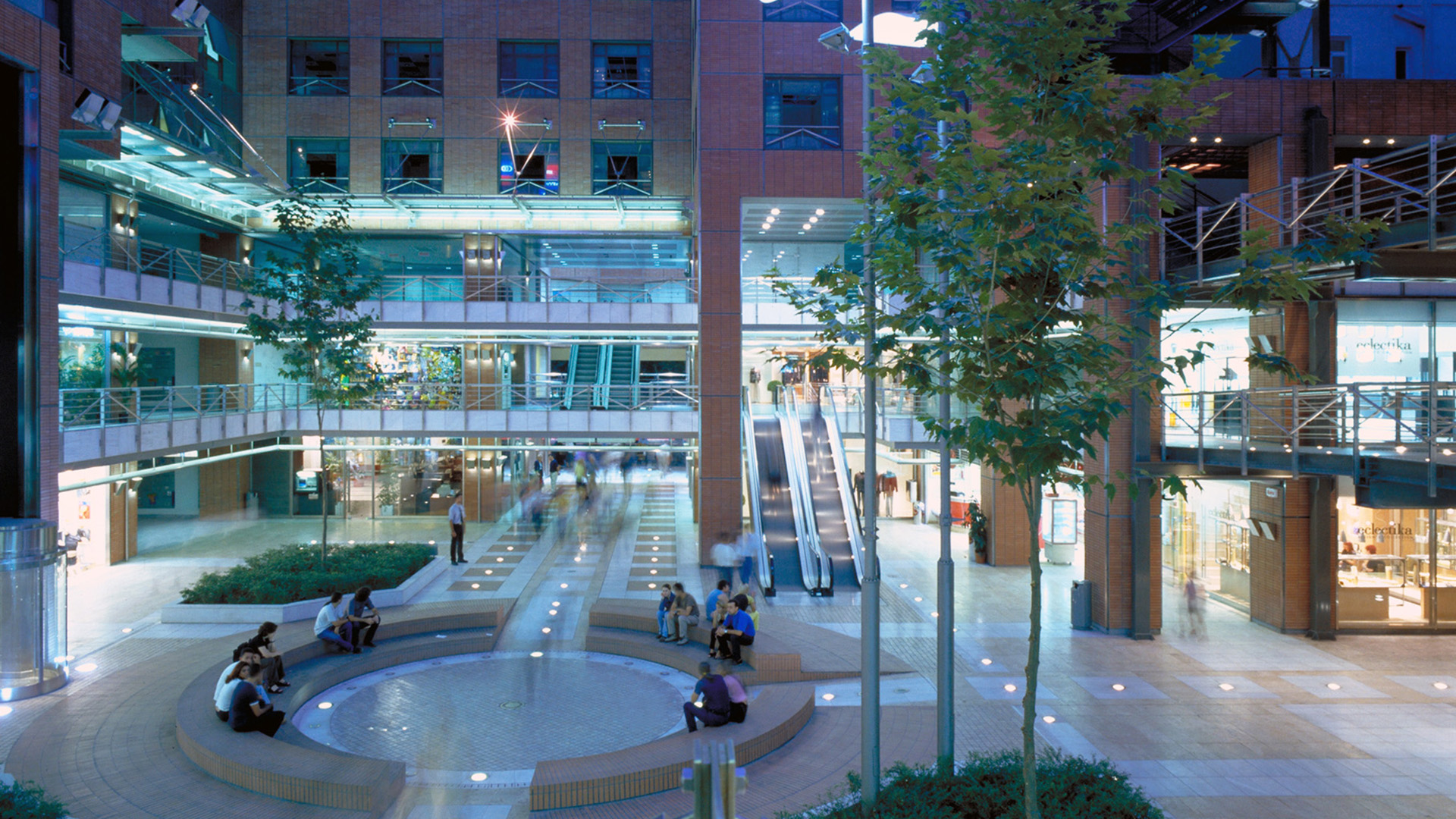 PLATIA BUSINESS TRADE CENTER RETAIL, OFFICES & LEISURE by AETER ...