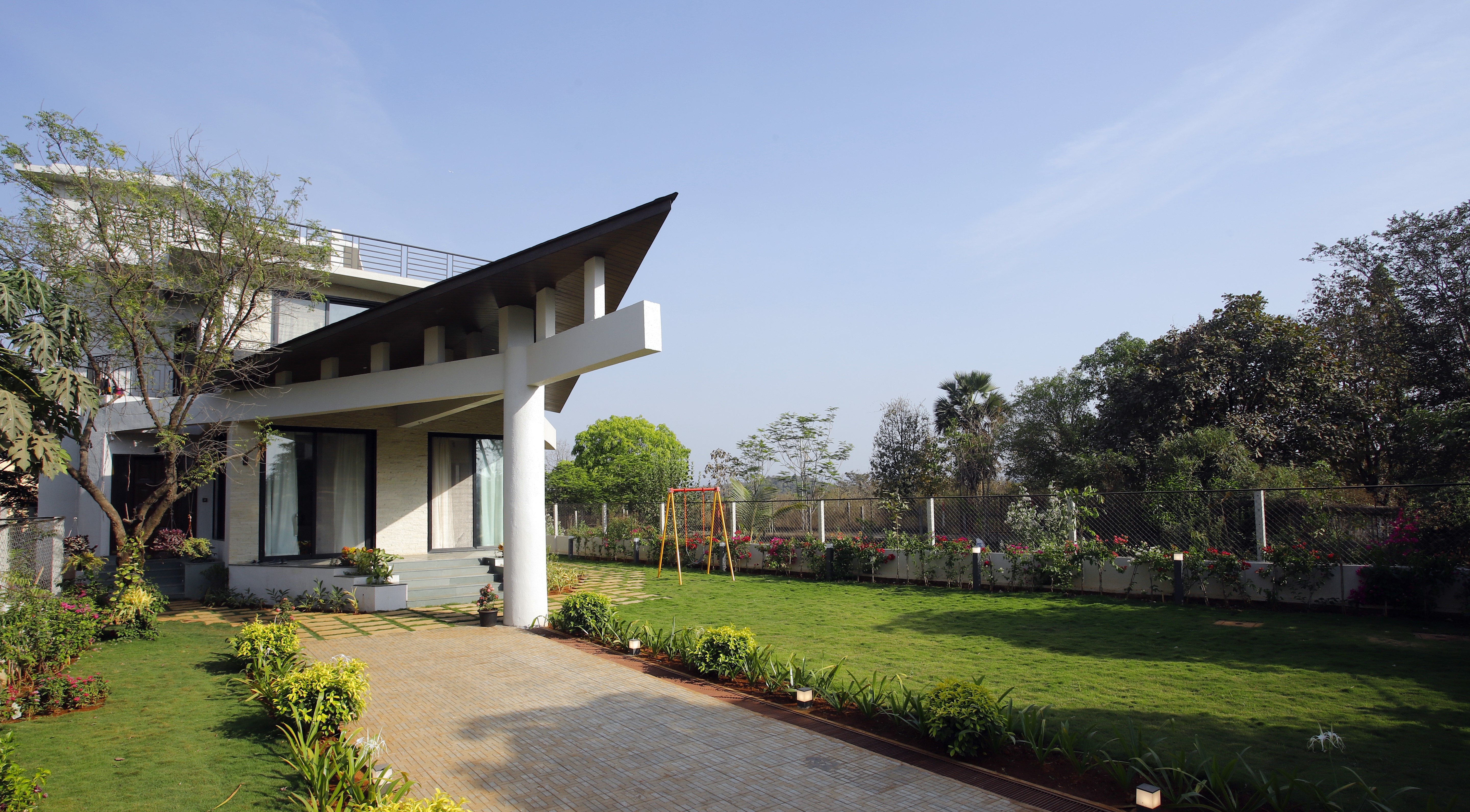 Weekend Home by R arch Architects - Architizer