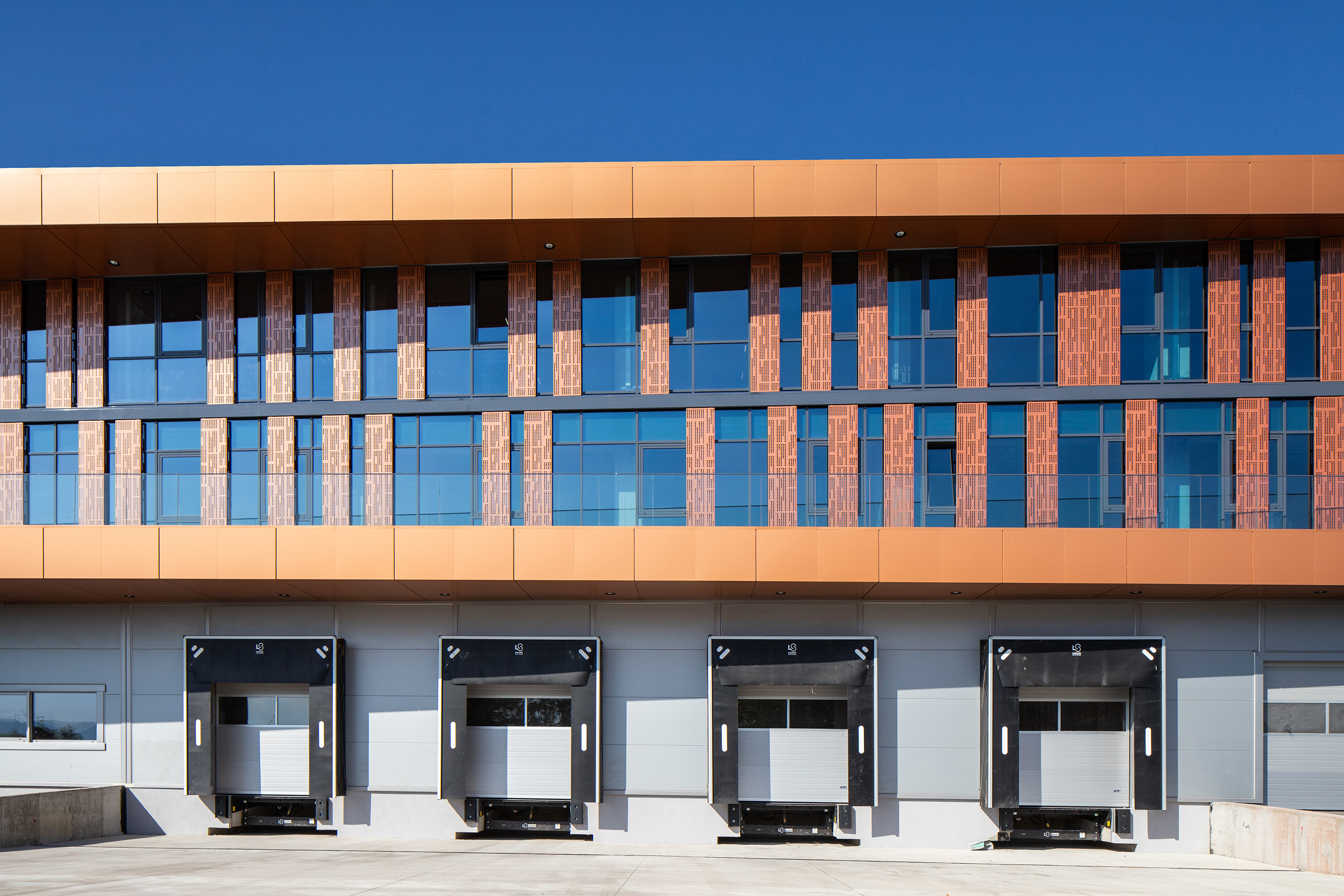 SEG Work & Logistic Hub by IPA - Architecture and more - Architizer