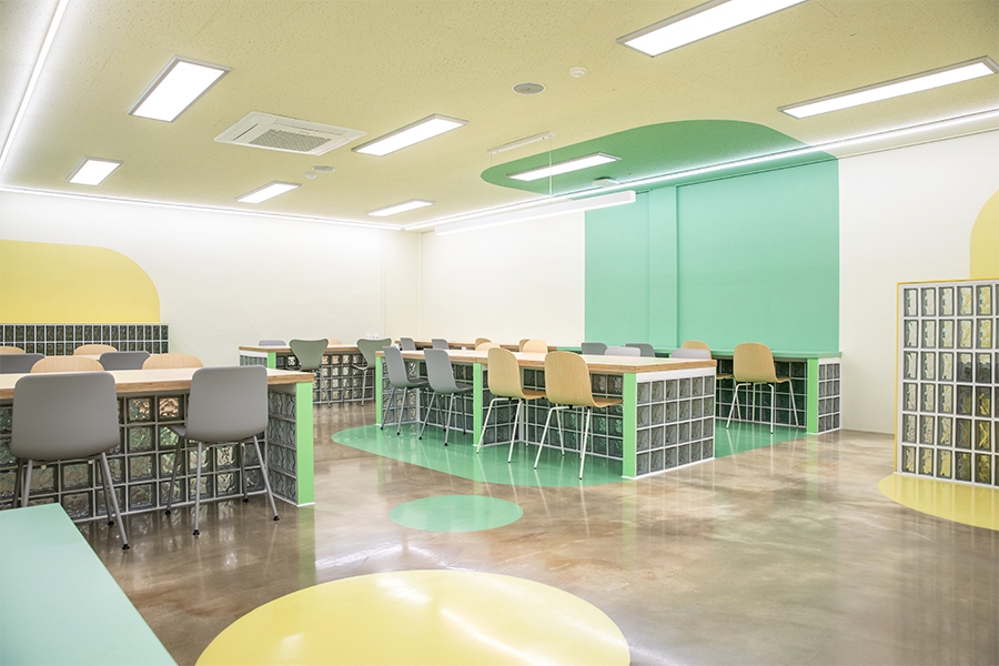 The Glass Block Room by G/O Architecture - Architizer