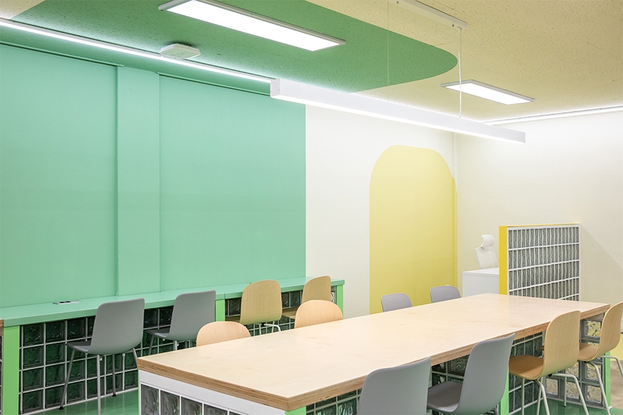 The Glass Block Room by G/O Architecture - Architizer