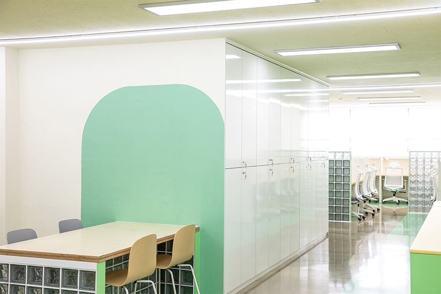 The Glass Block Room by G/O Architecture - Architizer