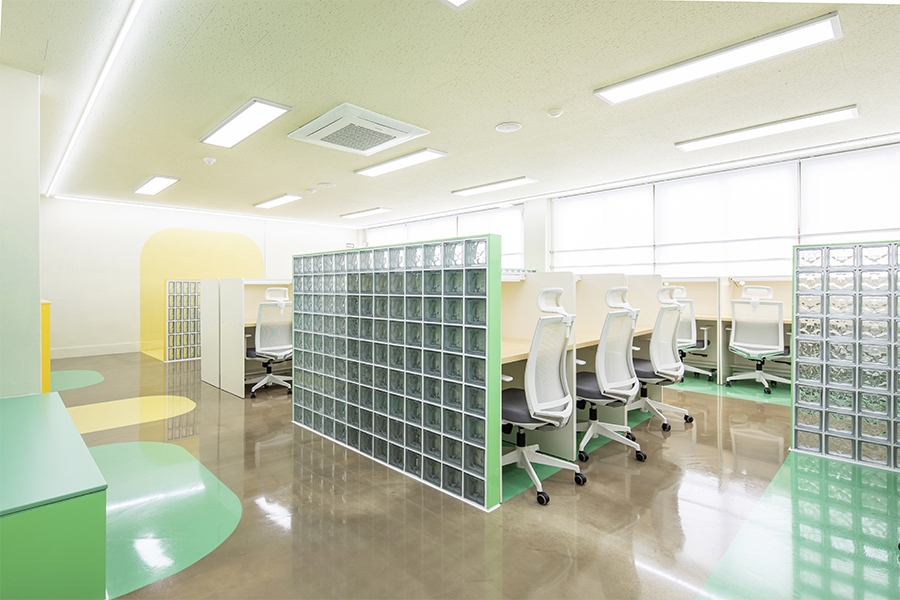 The Glass Block Room by G/O Architecture - Architizer