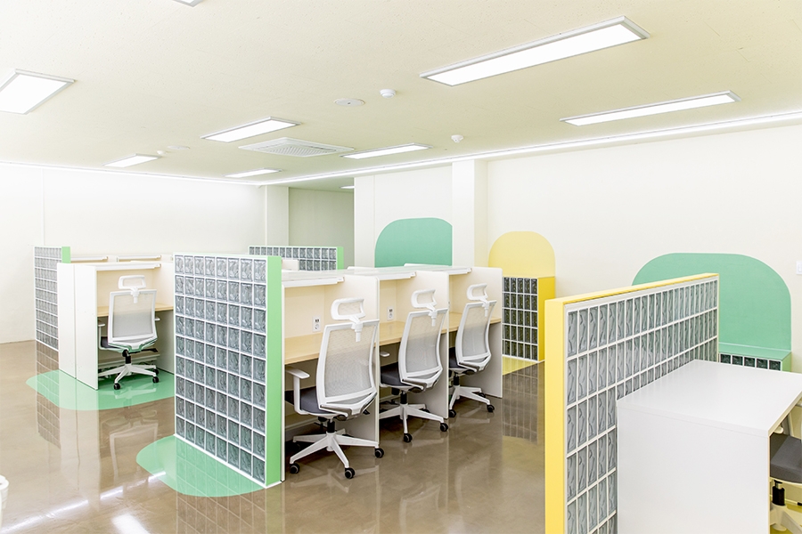 The Glass Block Room by G/O Architecture - Architizer