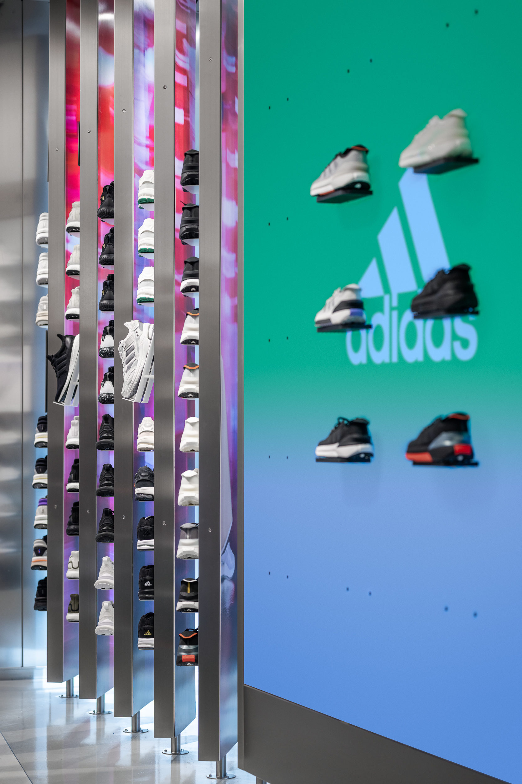 adidas Asia Pacific Flagship, Seoul by Various Associates - Architizer