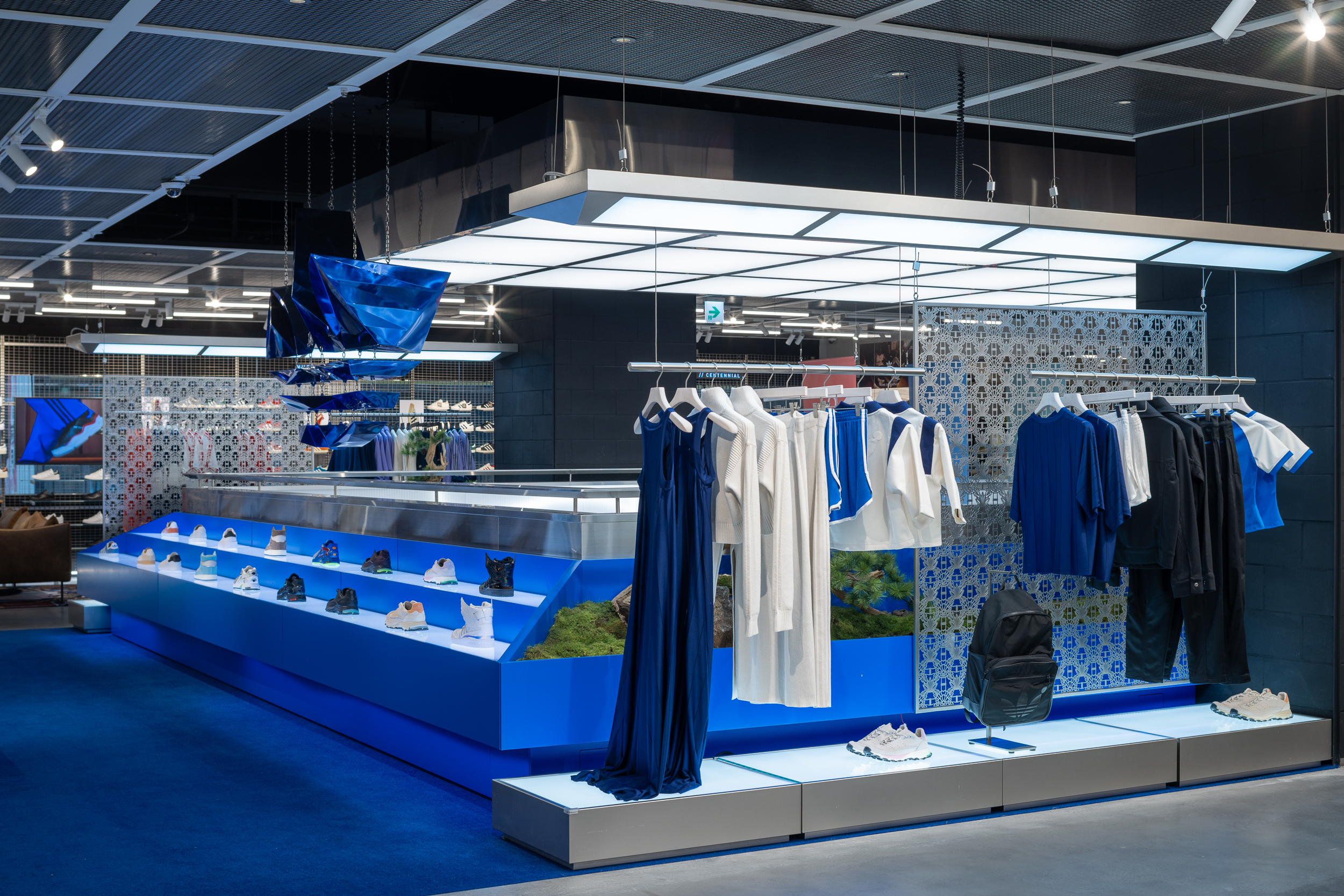 adidas Asia Pacific Flagship, Seoul by Various Associates - Architizer