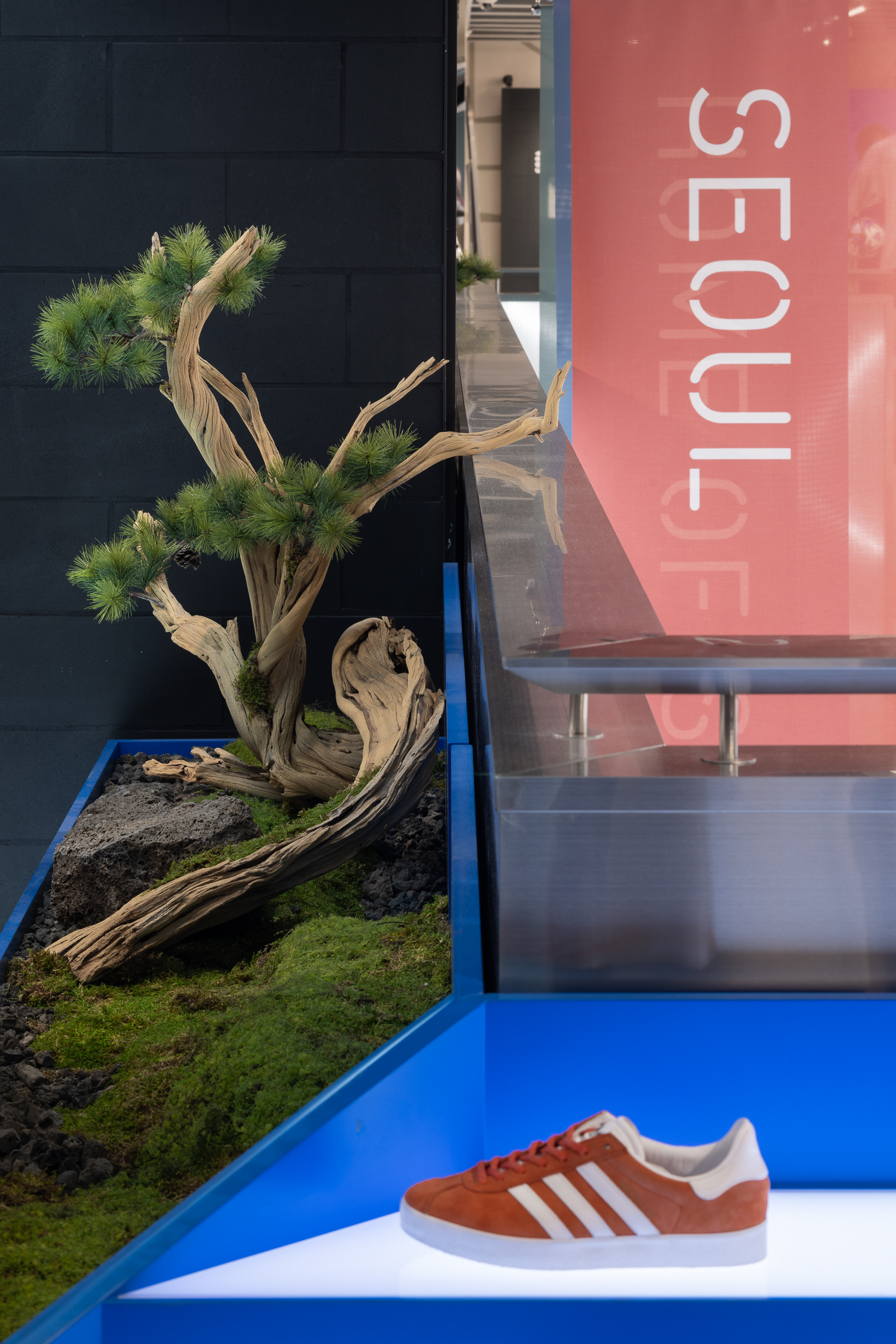 adidas Asia Pacific Flagship, Seoul by Various Associates - Architizer