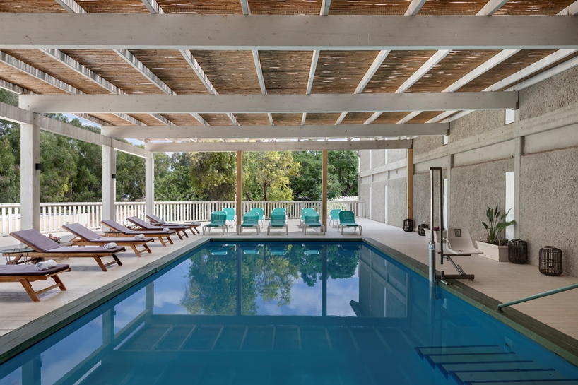 The Hotel Celebrating Nature All Year Round by Ron Rozen of “Rozen ...