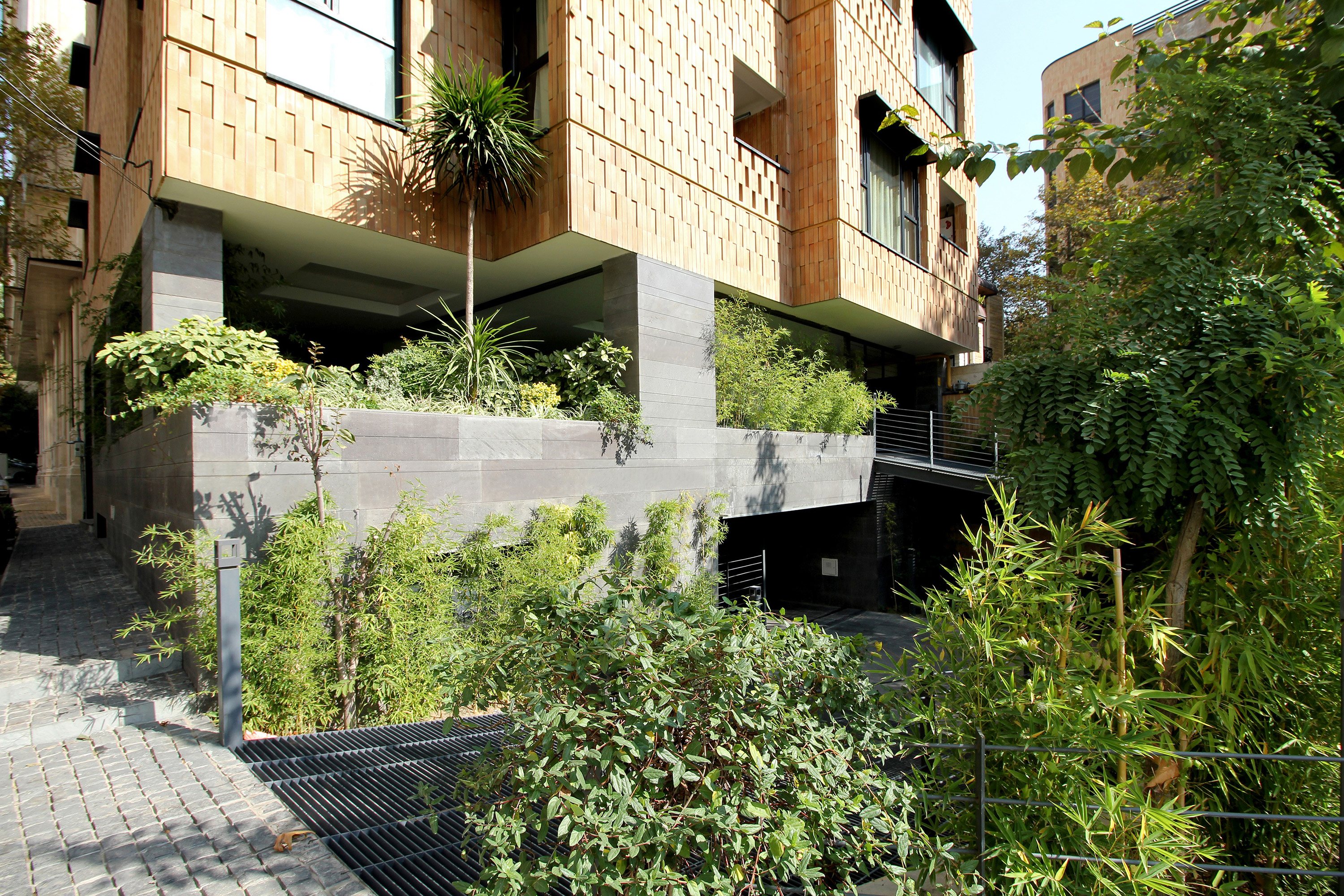 Bi-HESAR by KARABON | Mehdi Panahi - Architizer