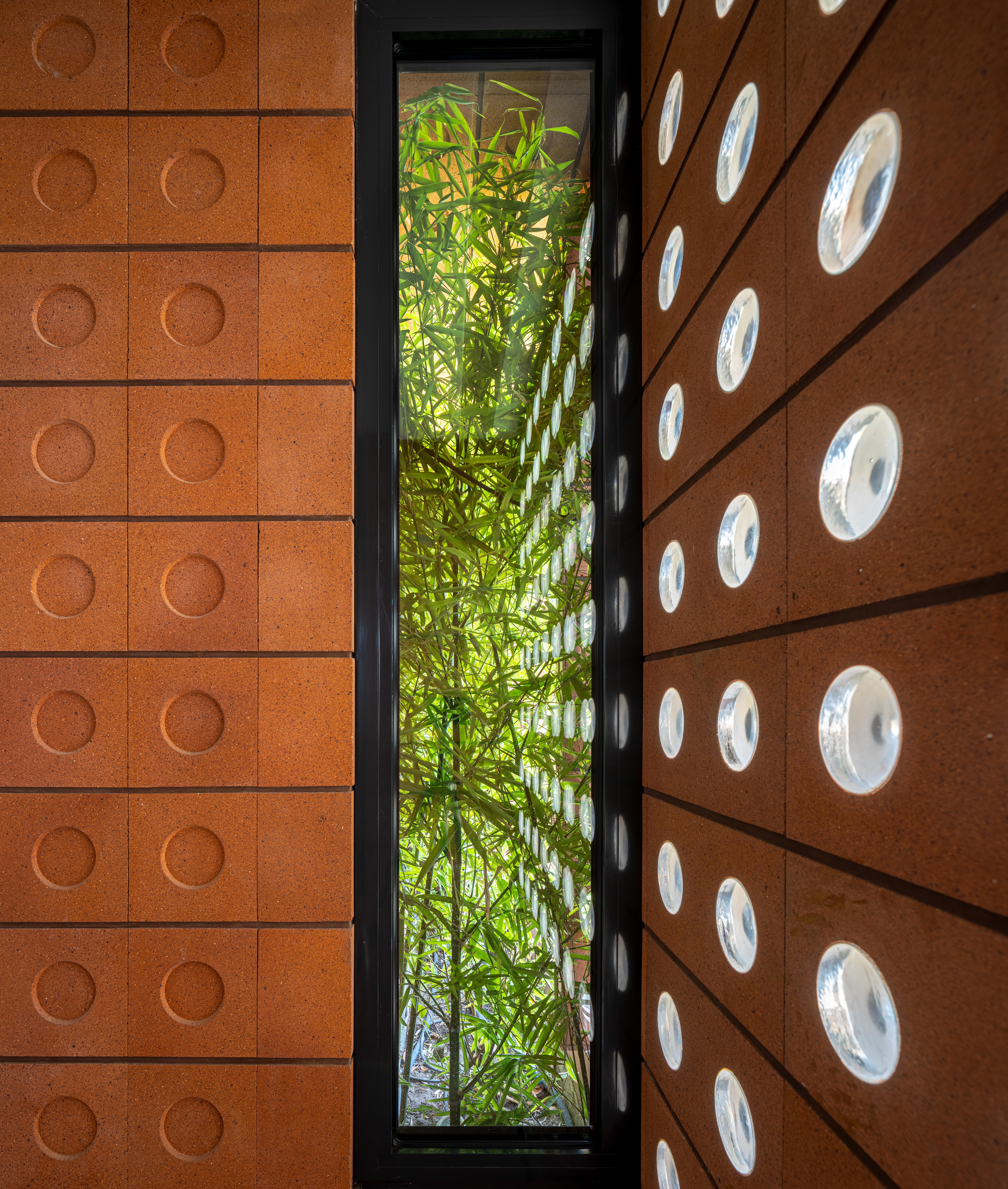 Kohan Ceram Central Office Building by Pashaei Studio, hooba design ...