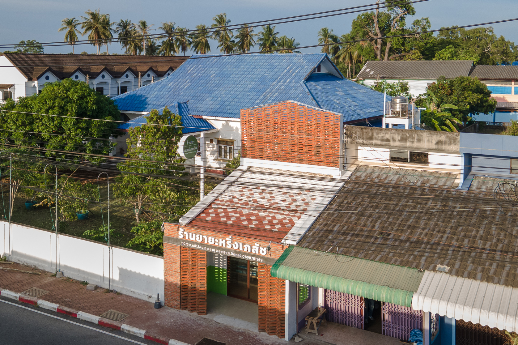 Yaring Pharmacy Drug Store by RizkeeDesign - Architizer