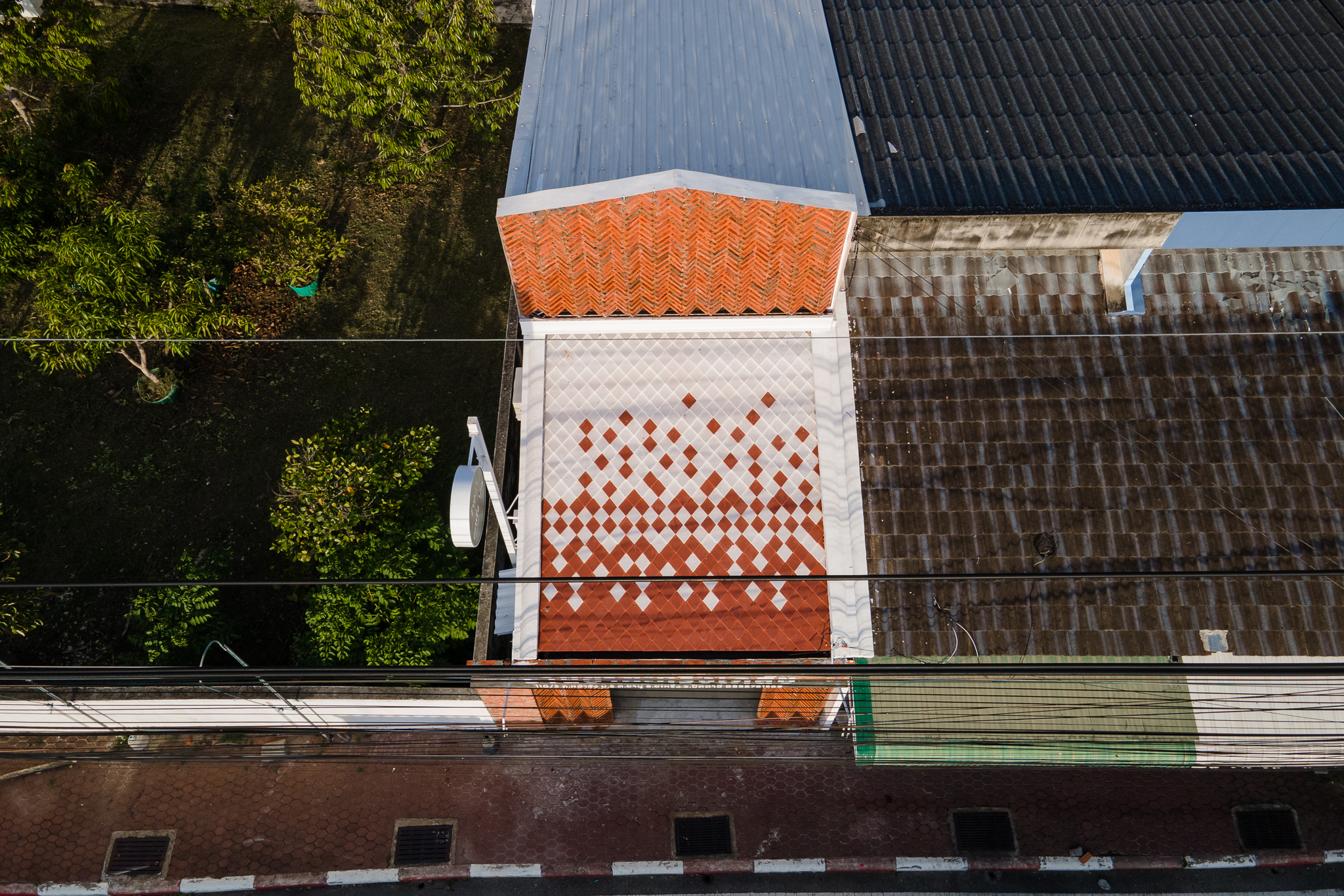 Yaring Pharmacy Drug Store by RizkeeDesign - Architizer