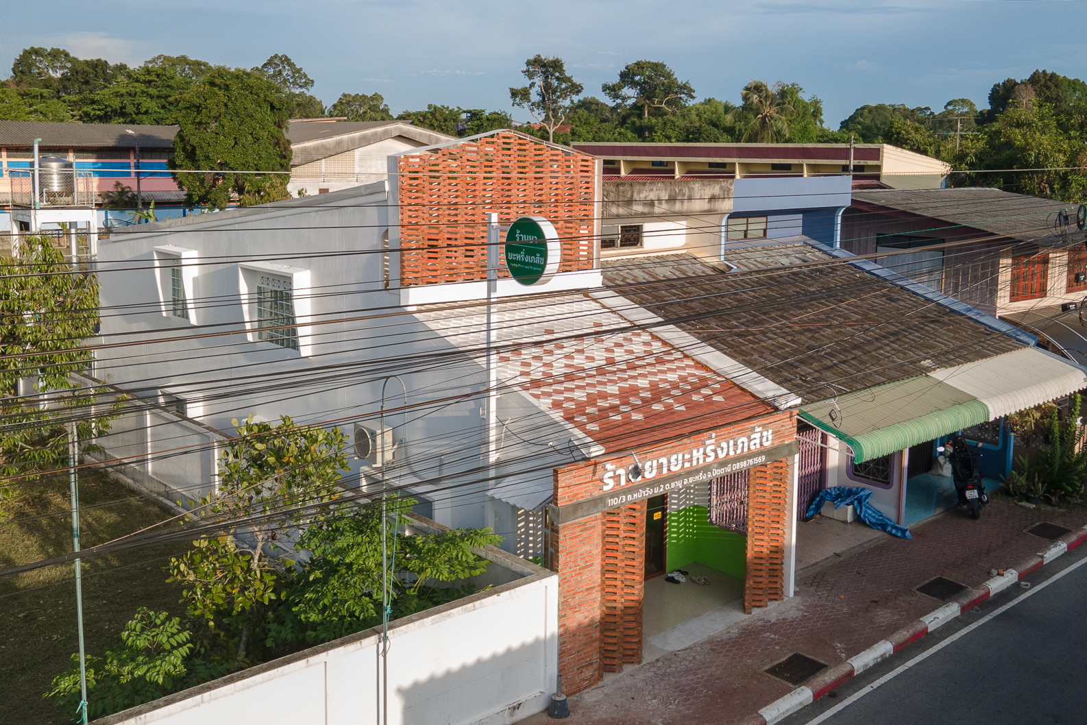 Yaring Pharmacy Drug Store by RizkeeDesign - Architizer