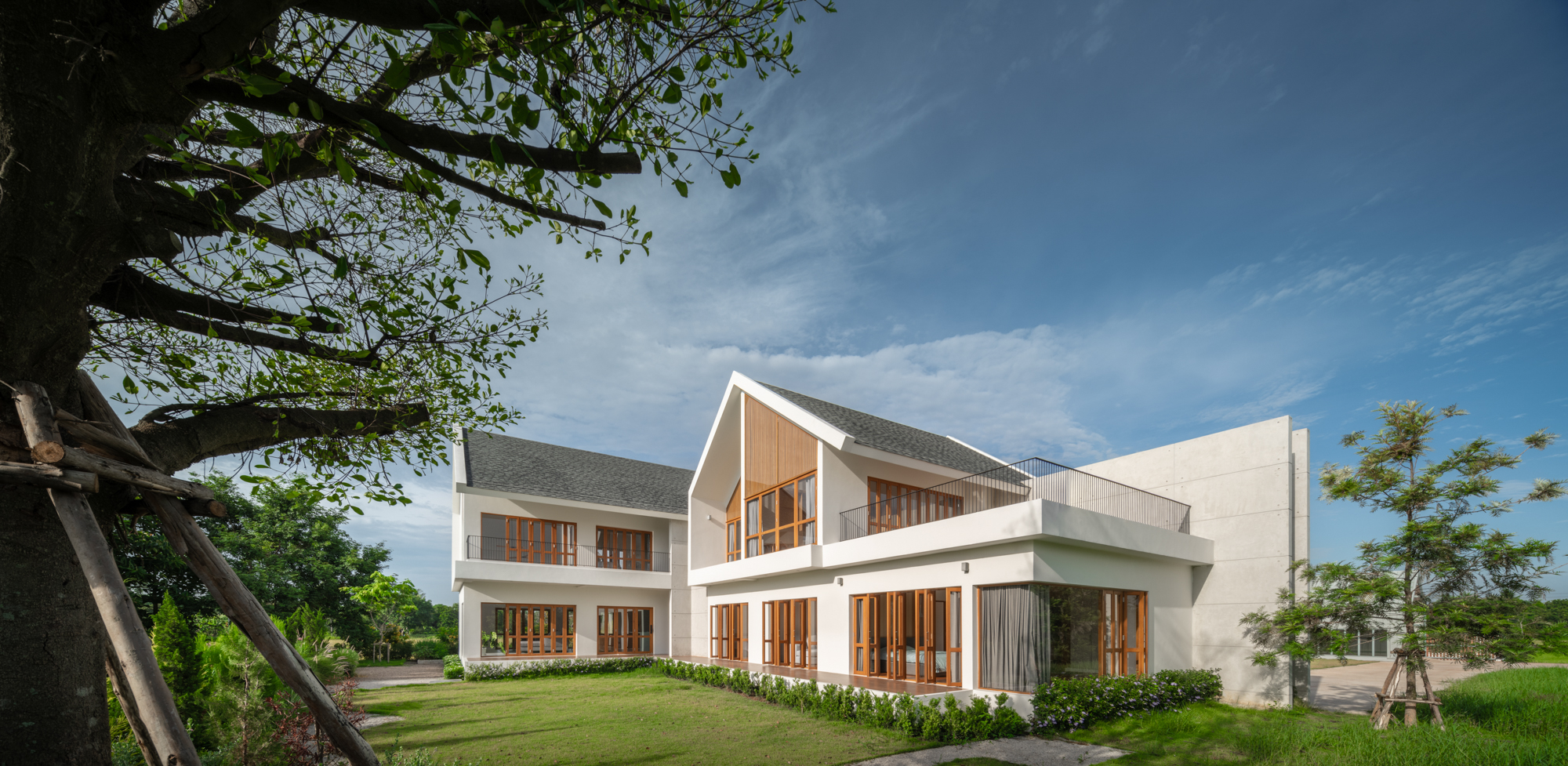 PIN'N PAN HOUSE by ForX Design Studio - Architizer