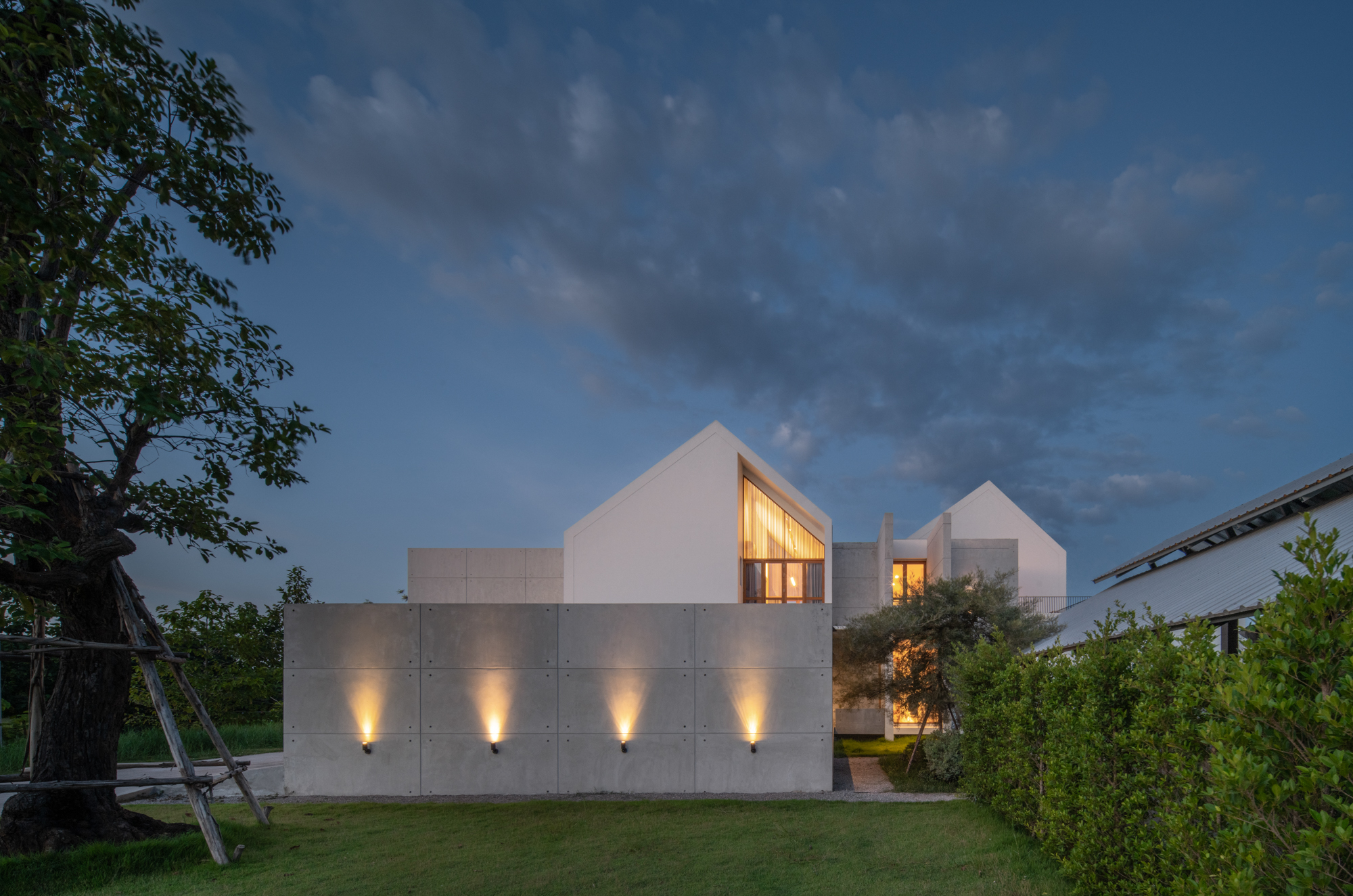 PIN'N PAN HOUSE by ForX Design Studio - Architizer