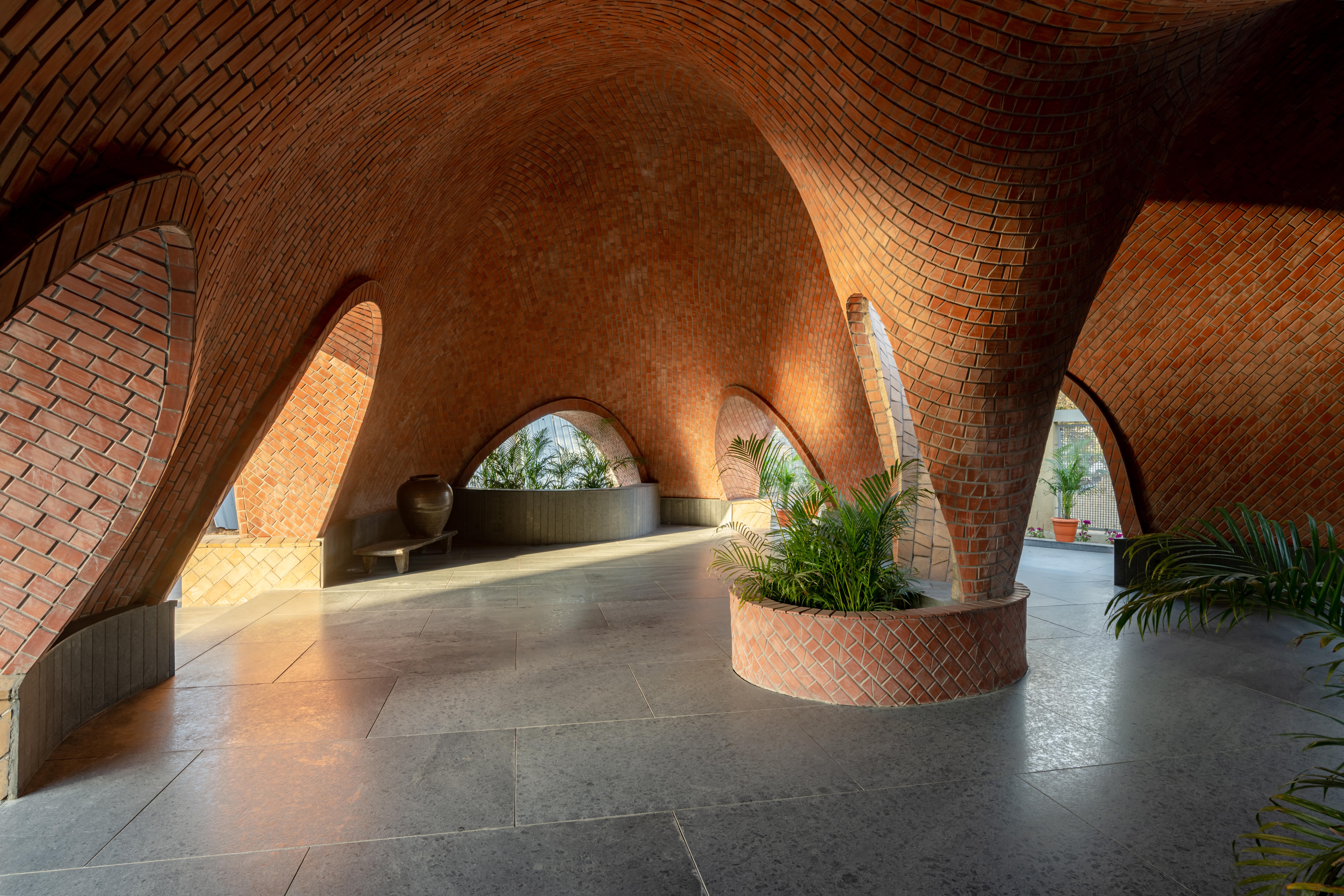 TARANG (means waves in Hindi language) fluid like water by tHE gRID ...