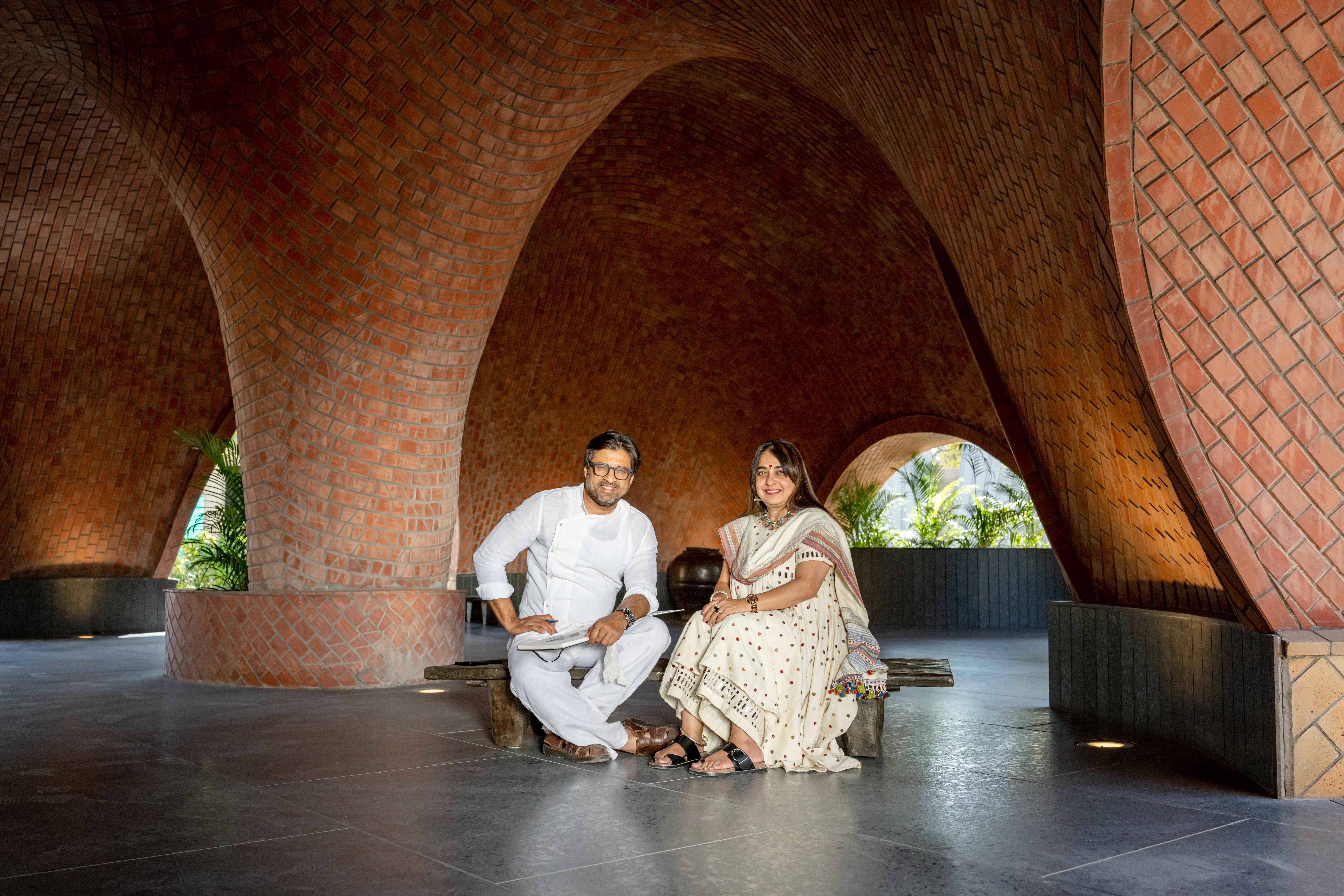 TARANG (means waves in Hindi language) fluid like water by tHE gRID ...