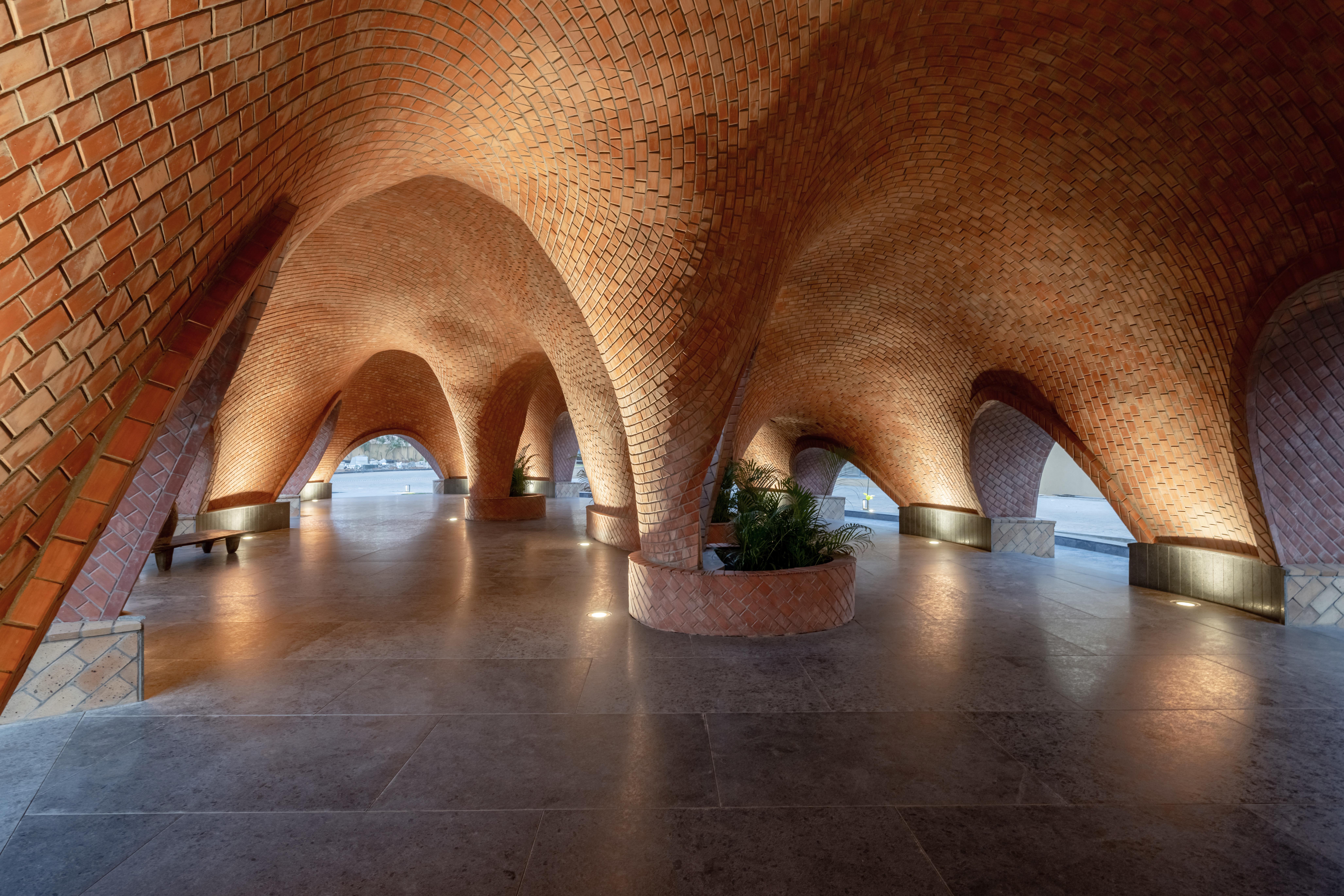 TARANG (means waves in Hindi language) fluid like water by tHE gRID ...