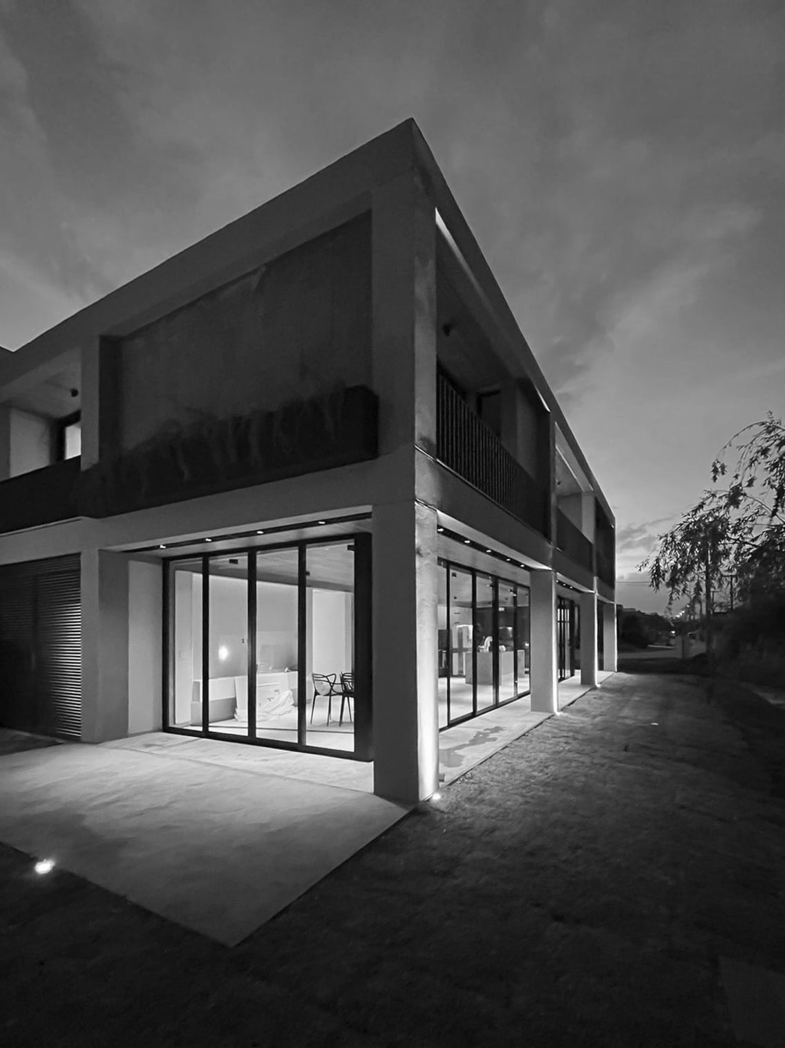 Casa Blue by 0E1 ARQUITETOS - Architizer