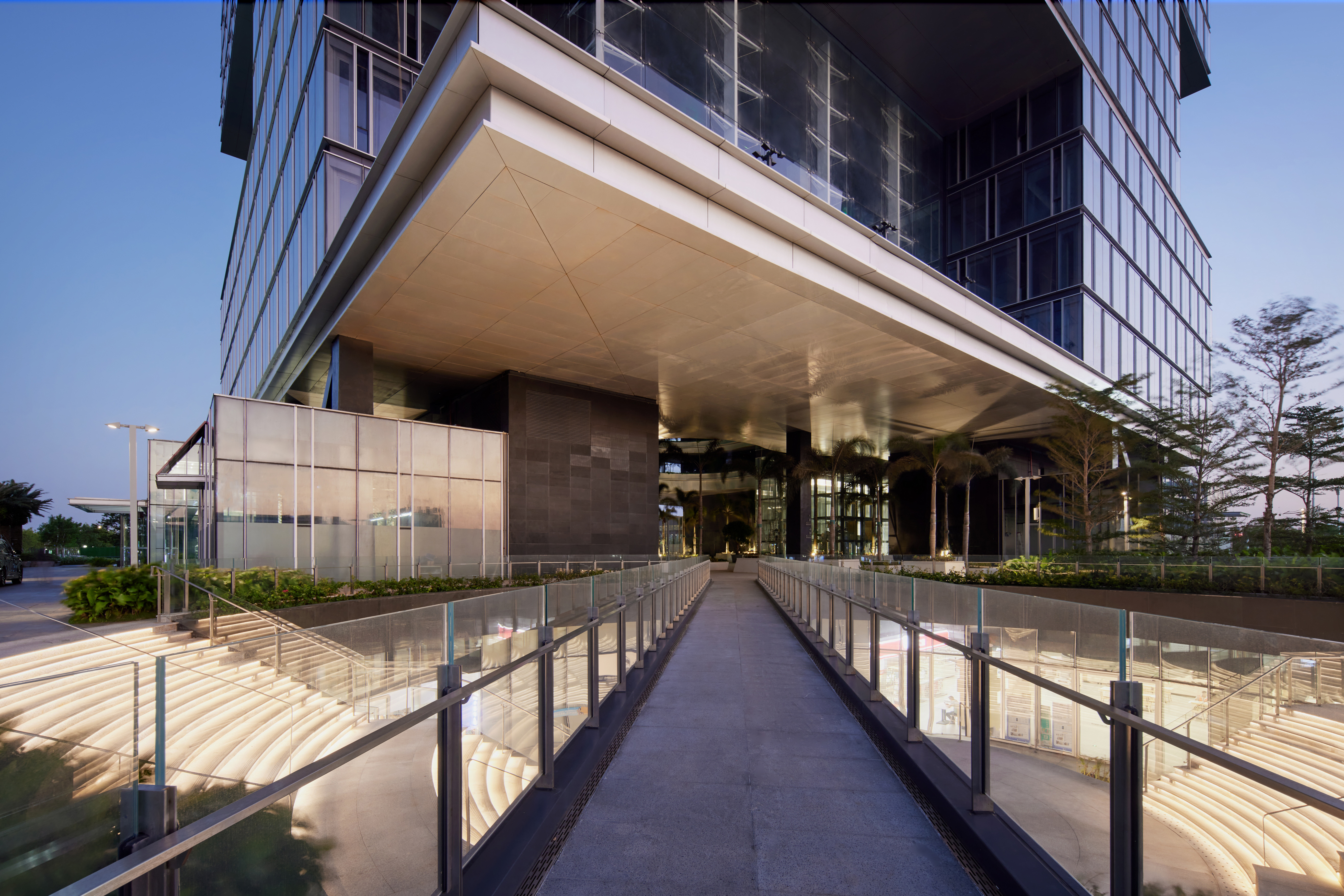 Hainan Energy Trading Building by KRIS YAO | ARTECH - Architizer