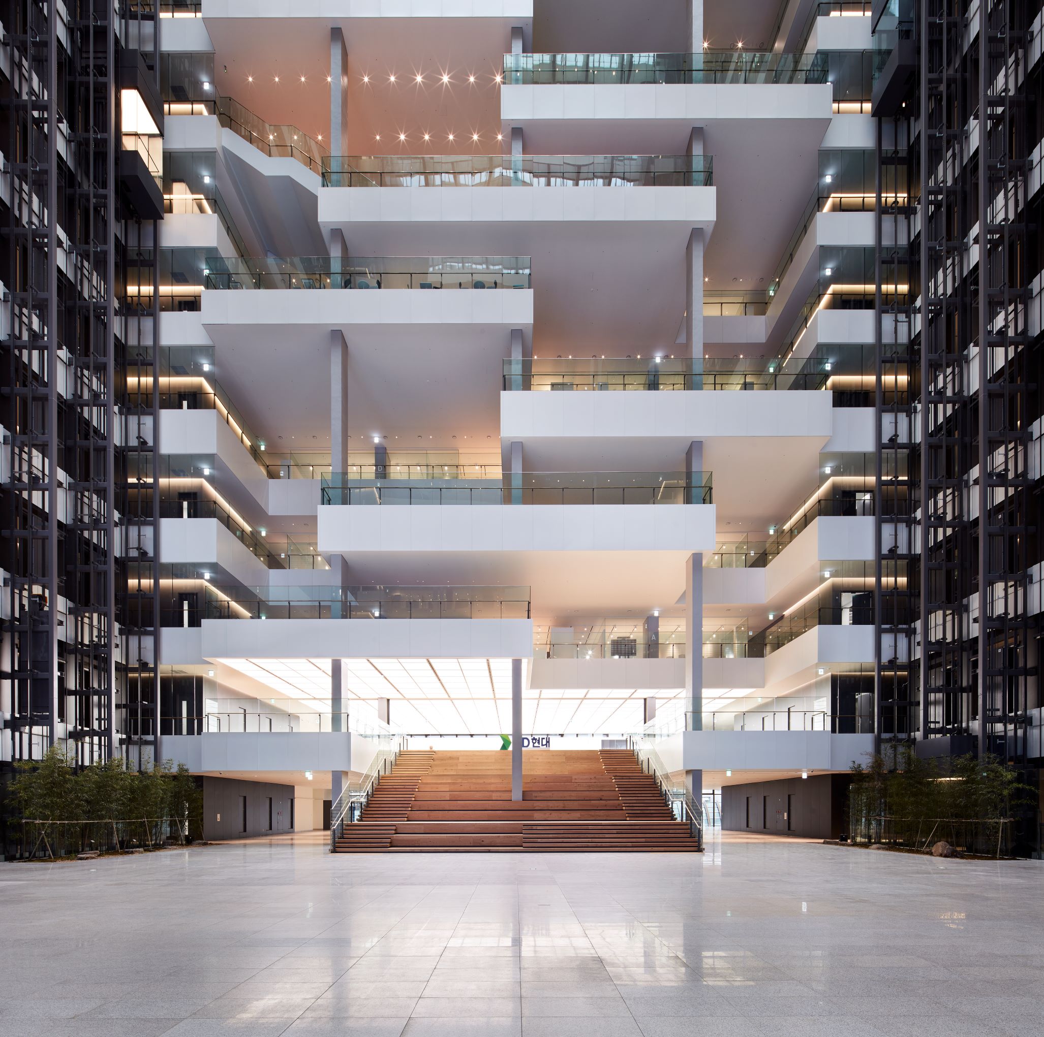 HD Hyundai Global R＆D Center (GRC) by NIKKEN SEKKEI LTD - Architizer