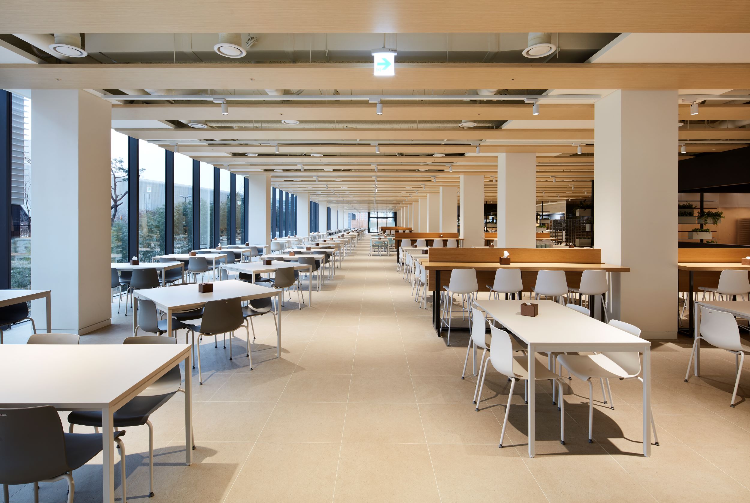 HD Hyundai Global R＆D Center (GRC) by NIKKEN SEKKEI LTD - Architizer
