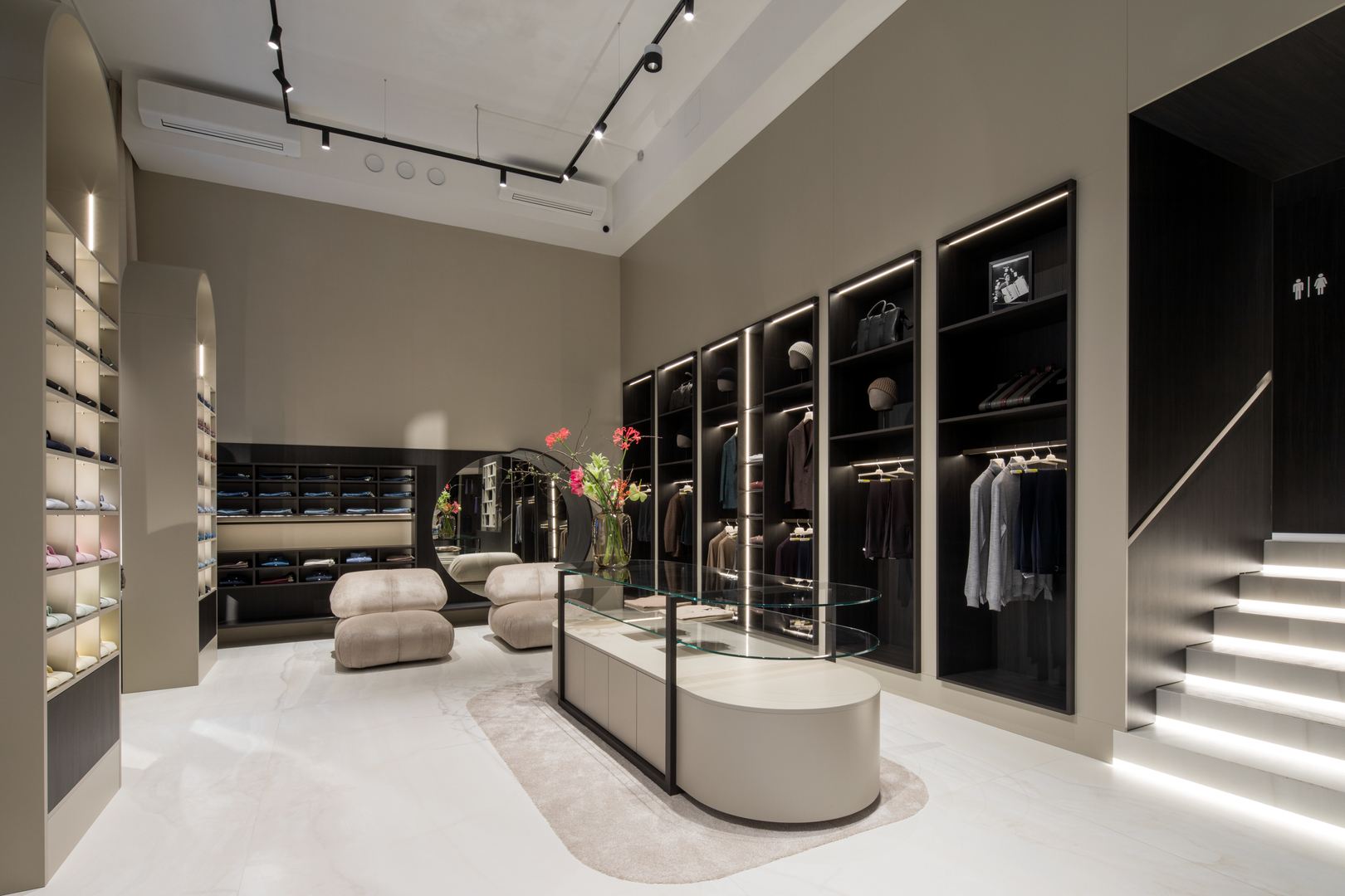 Sartorio Napoli Boutique by destilat Design Studio GmbH - Architizer