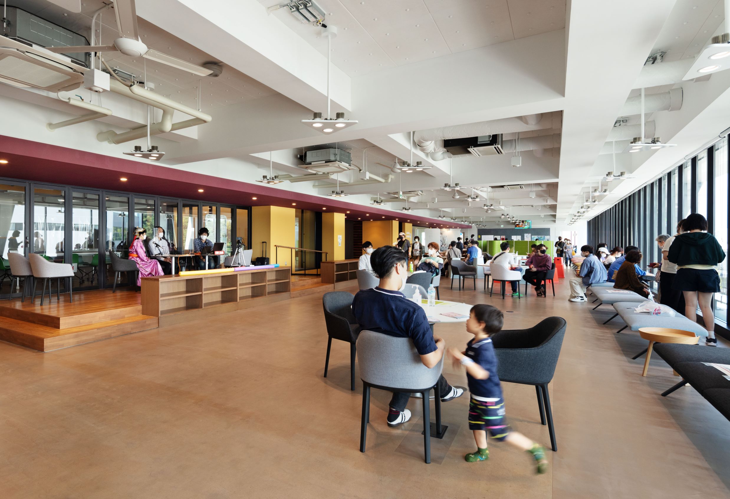 Research and Education Hub, Minoh Campus, Osaka University by NIKKEN ...