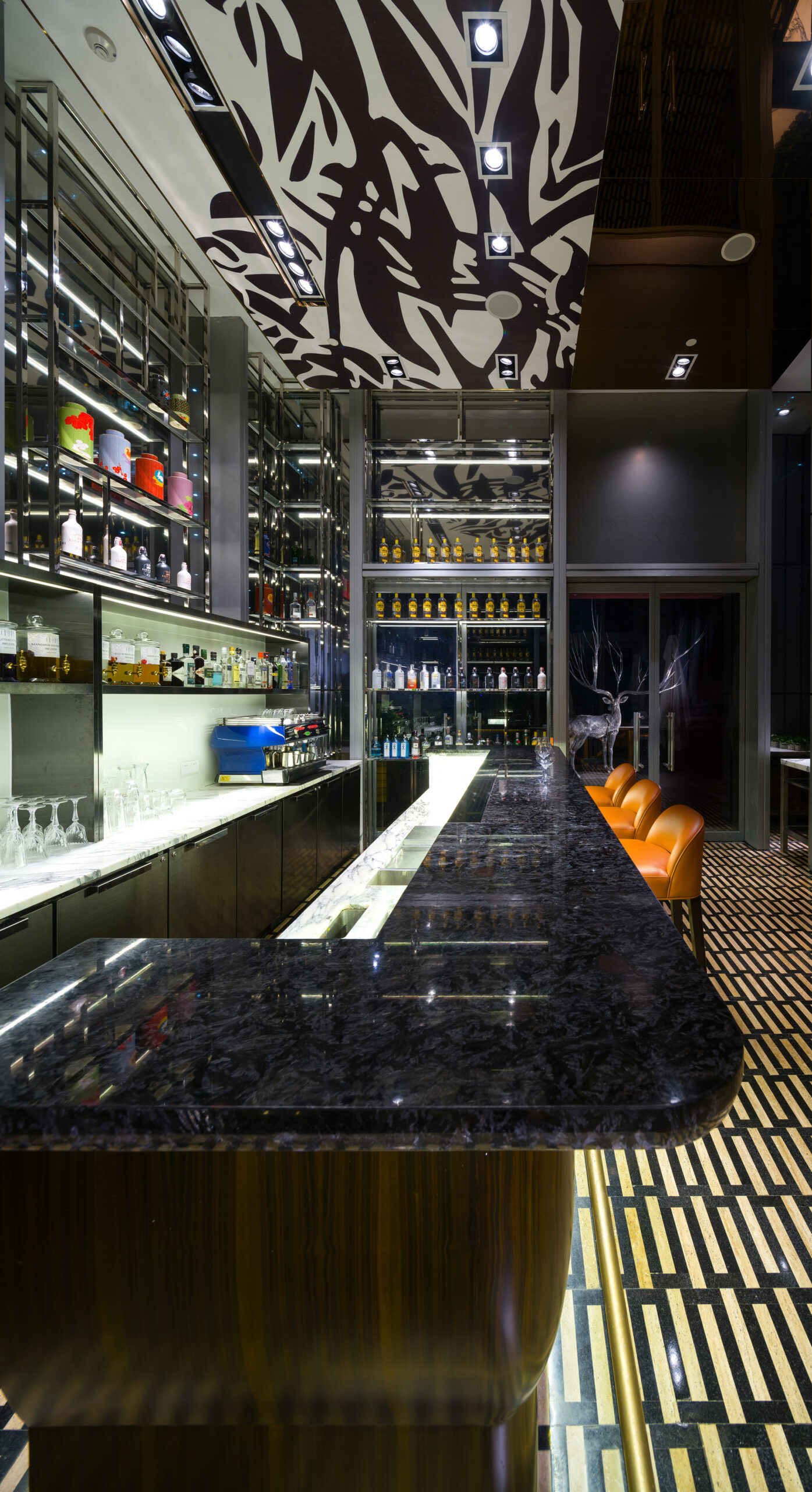 Jin Bar, Mandarin Oriental by Ronald Lu & Partners - Architizer