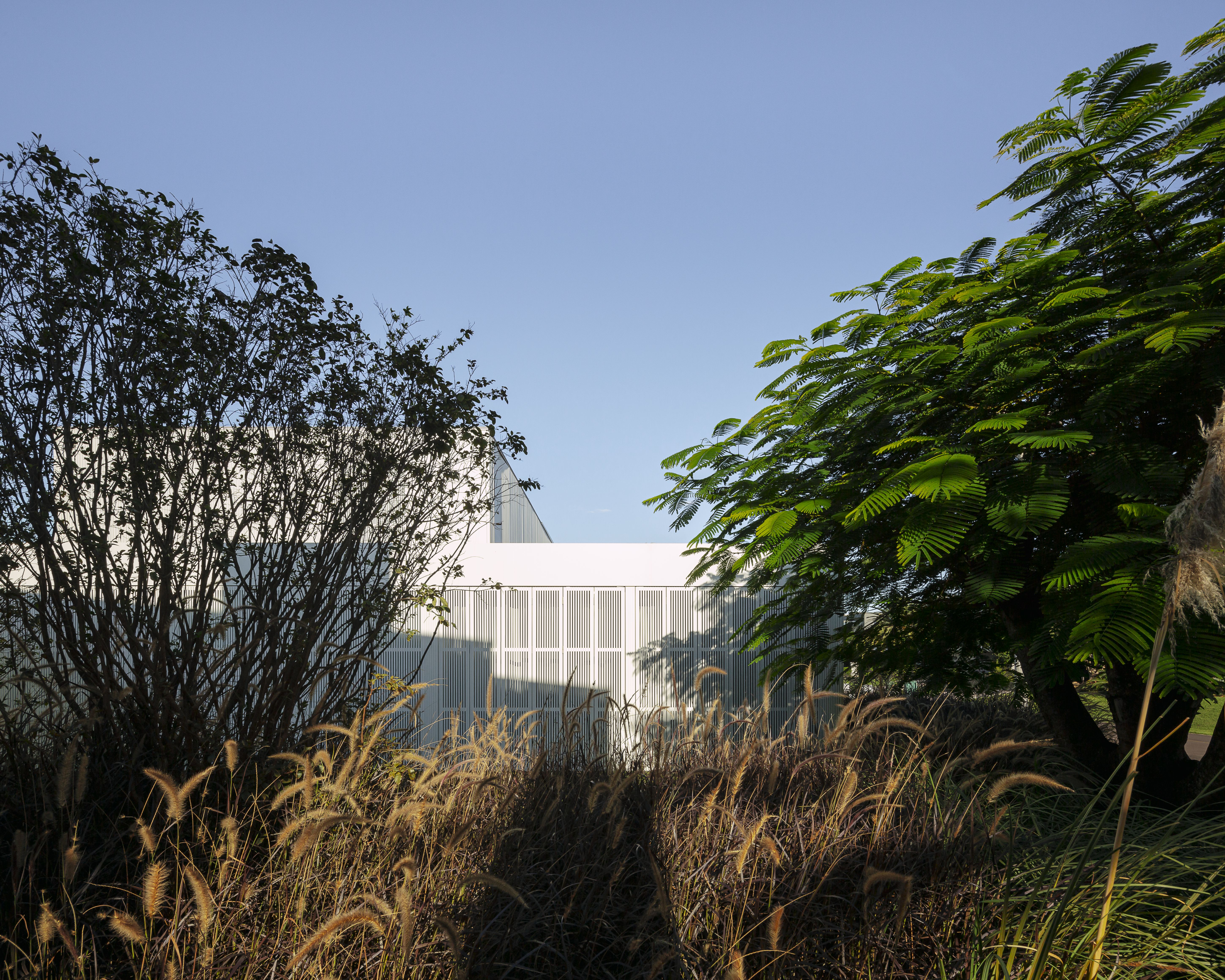 Lua House by Arquitetura Nacional - Architizer