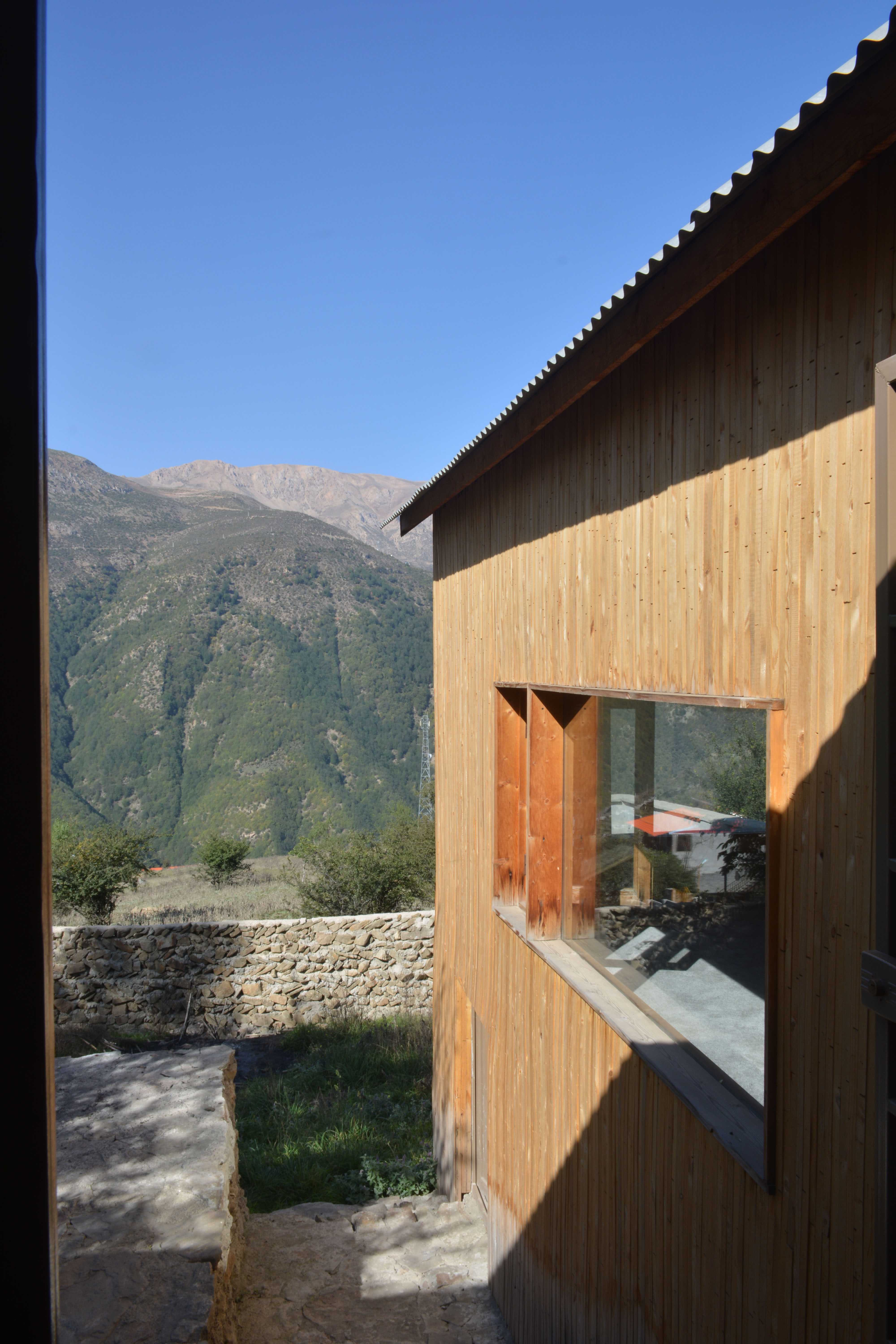 Lehe Cottage by EOT DESIGN STUDIO - Architizer