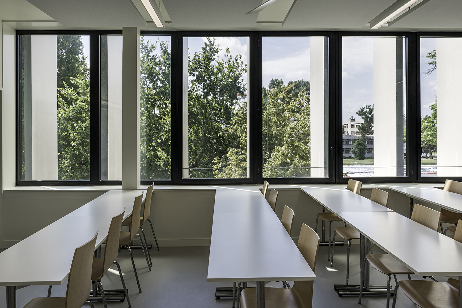 Bâtiment H - Maison de l’Économie Pessac University Campus (France) by ...